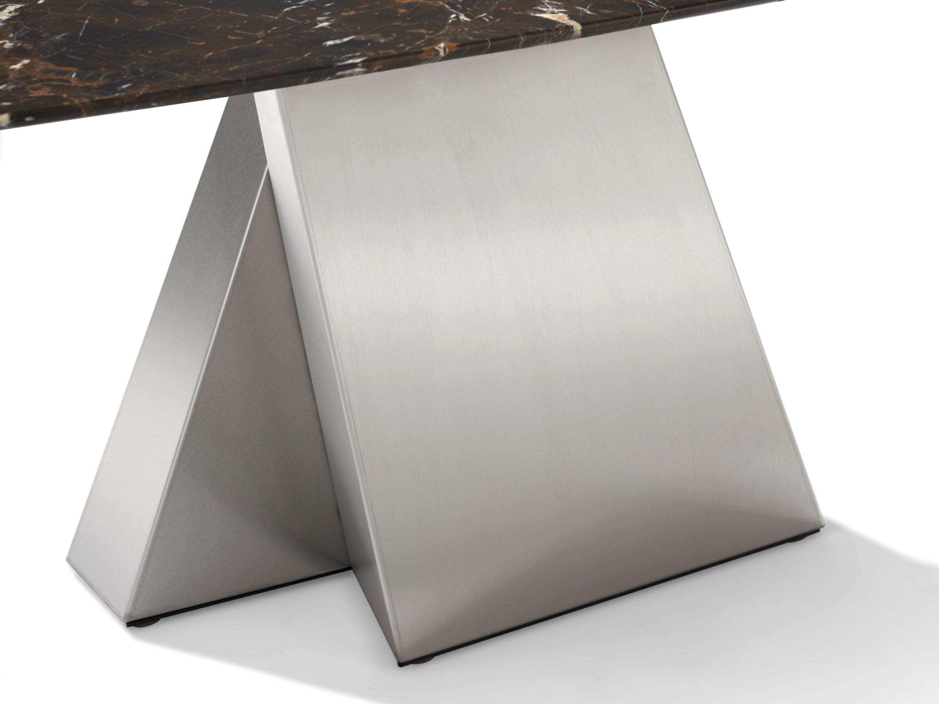 ADLER II | Stone table By Draenert design Peter Draenert