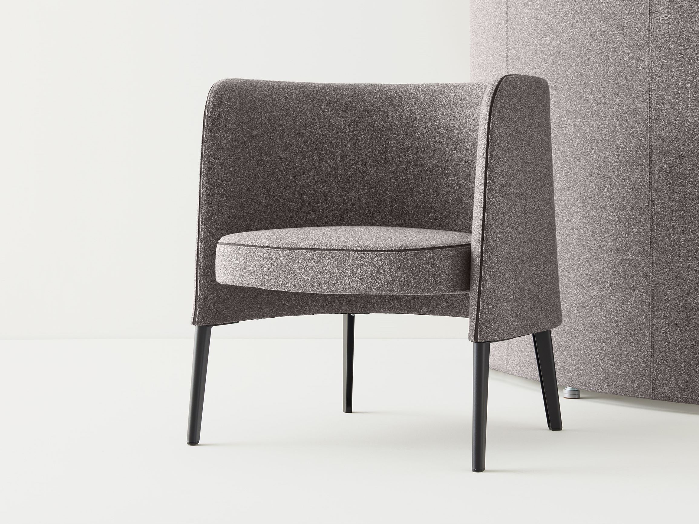 AGORÀ | Fabric lounge chair Agorà Collection By Segis design Cisotti Laube