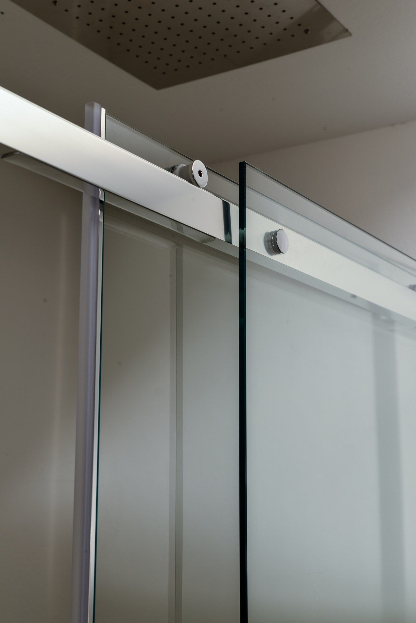 AIR - 1 Glass shower cabin with sliding door By INDA®