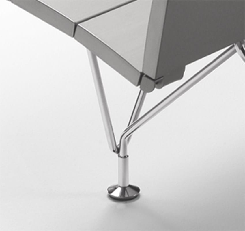 AIRPORT | Bench seating By MASCAGNI design Lucci Orlandini Design