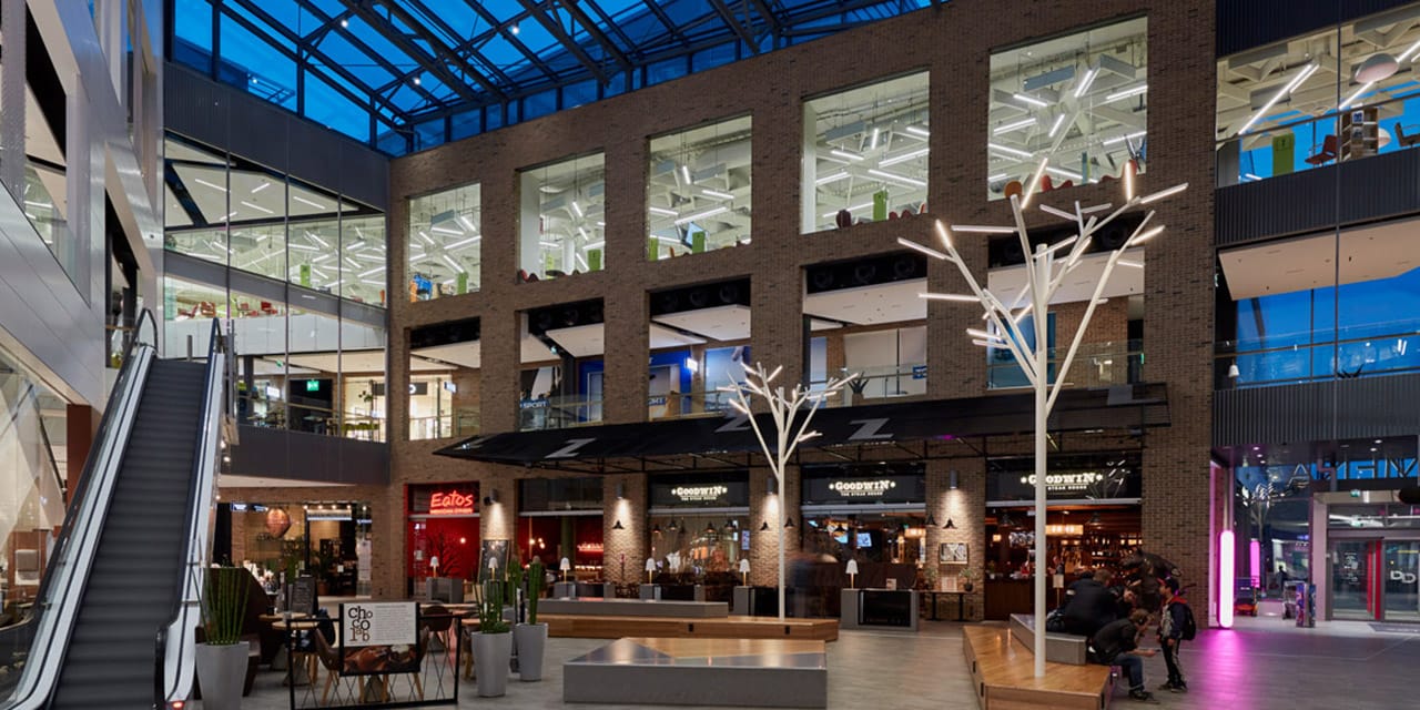 ALBERO LED stainless steel street lamp By iGuzzini | design Enzo Eusebi