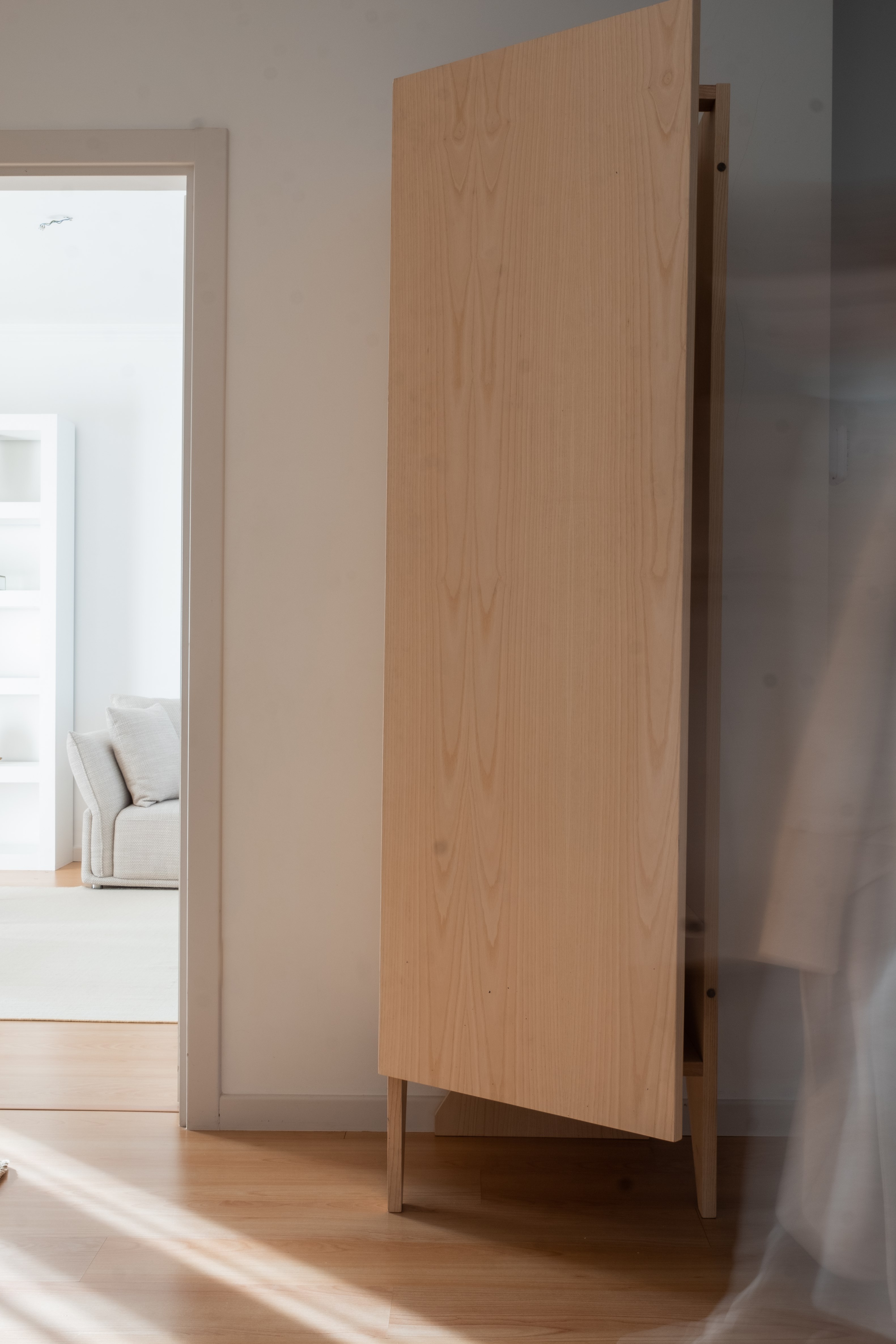 ALFAMA Wooden wardrobe with 1 door By MOR DESIGN | design Alvaro Siza ...