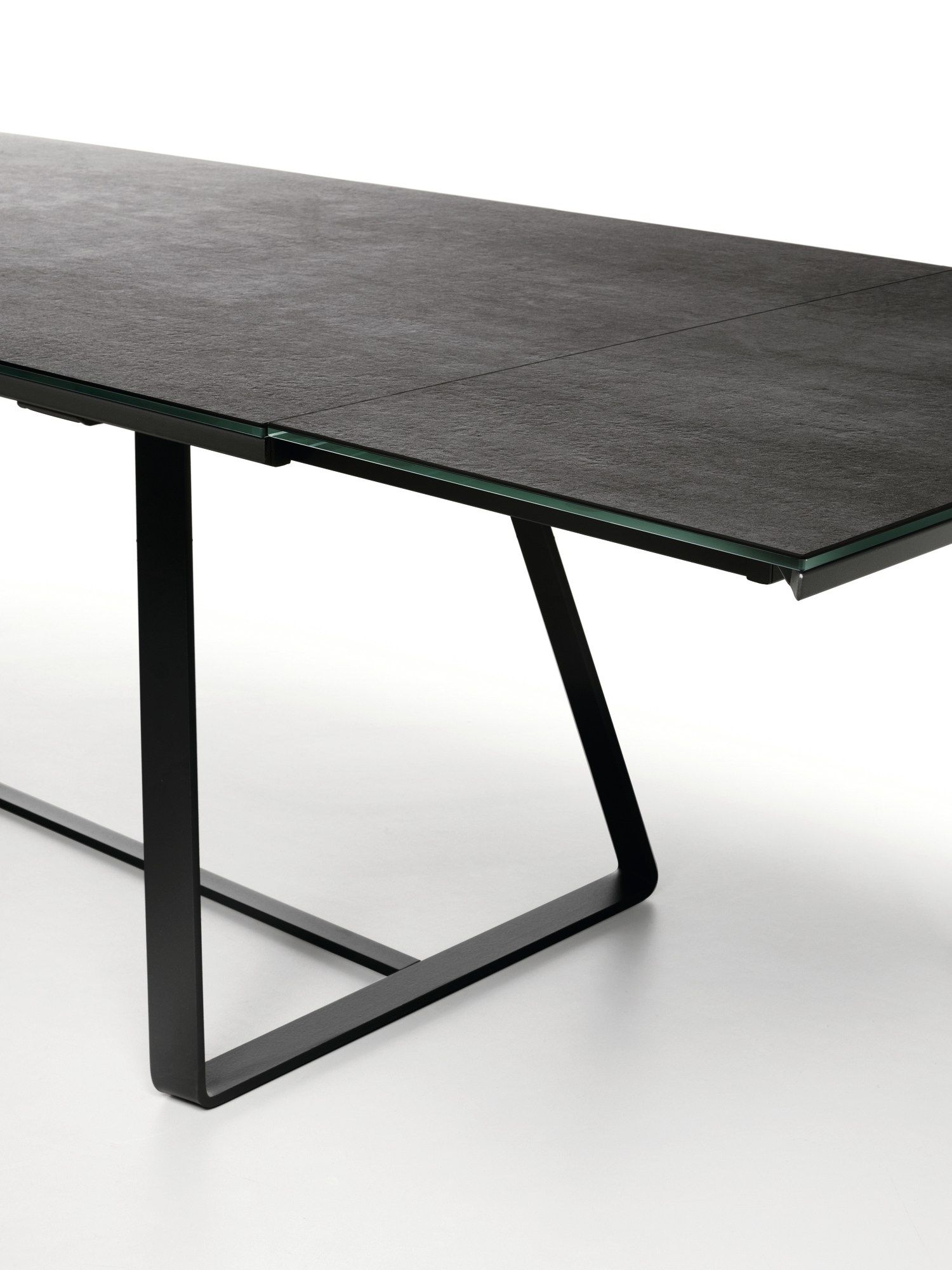ALFRED Table By Midj