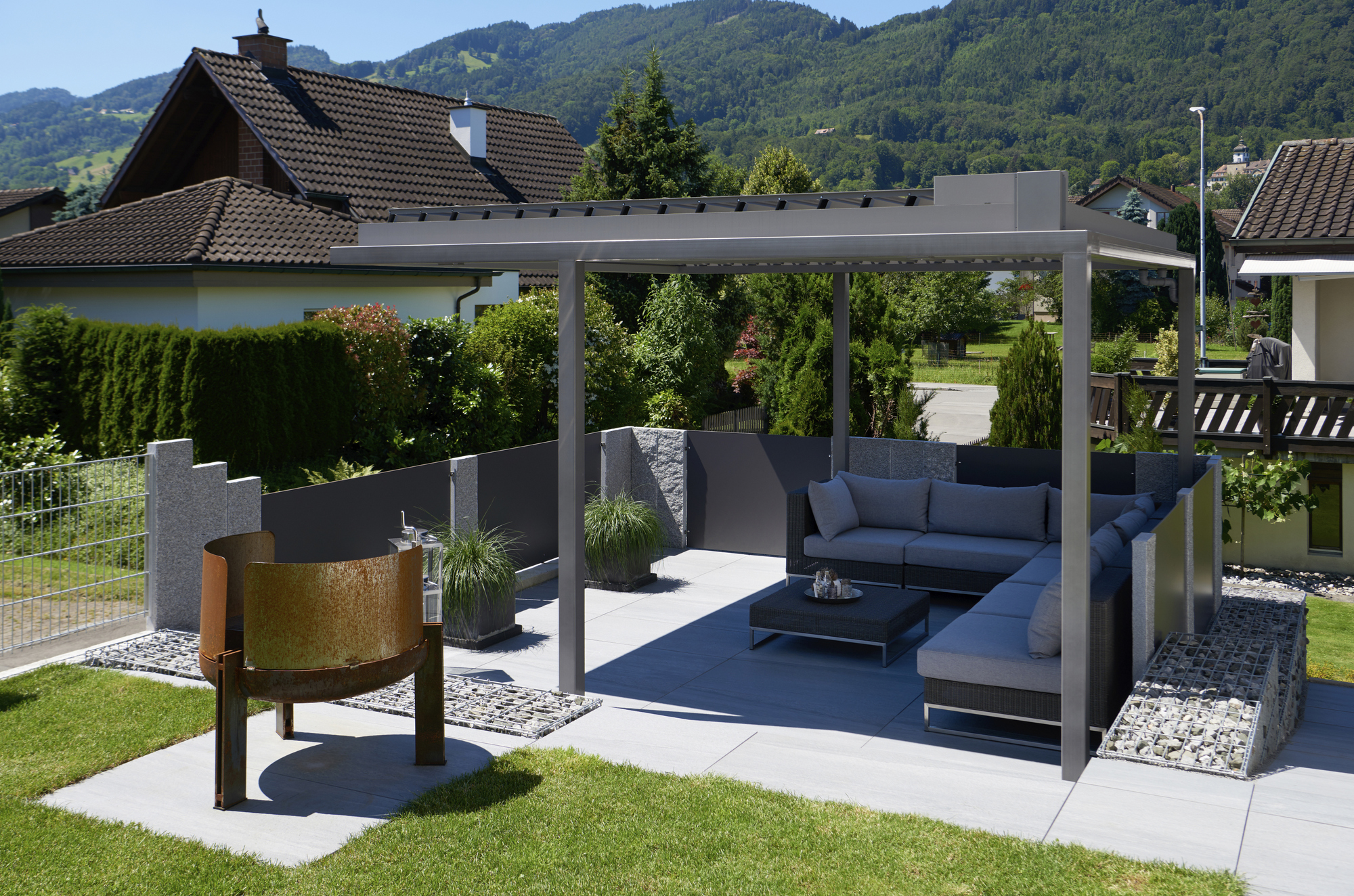 ALGARVE® Motorized pergola with adjustable louvers By RENSON