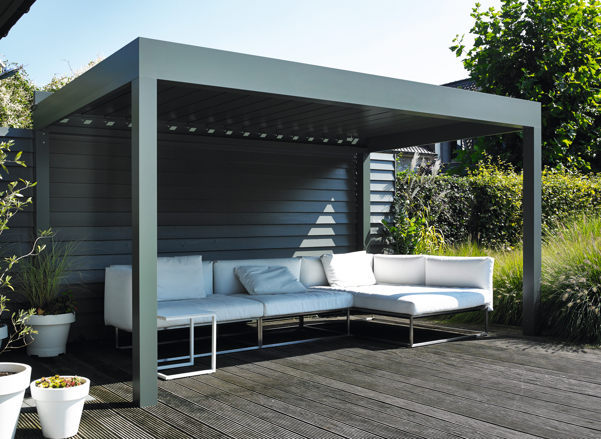 ALGARVE® Motorized pergola with adjustable louvers By RENSON