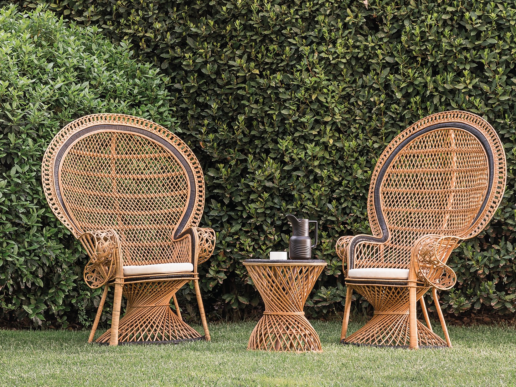ALICE High-back rattan garden armchair By Il Giardino di Legno