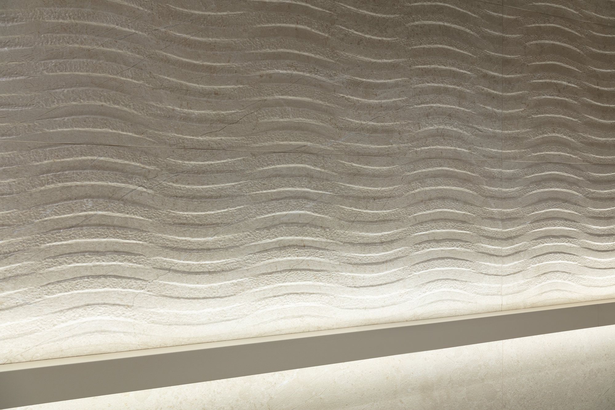 ALPINE WALL Alpine Collection By PERONDA