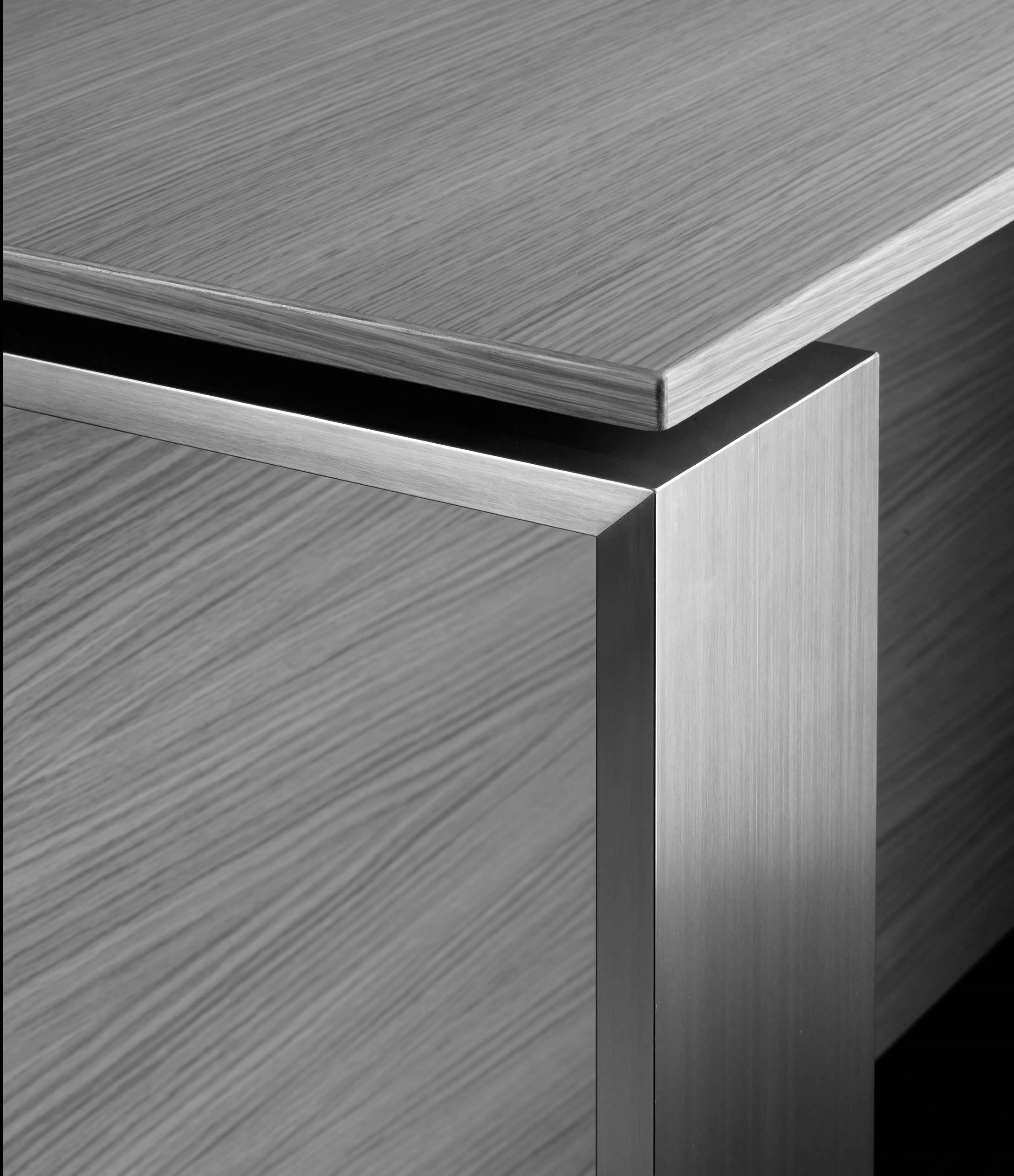 ALTAGAMMA Wood and glass meeting table with cable management By ESTEL ...