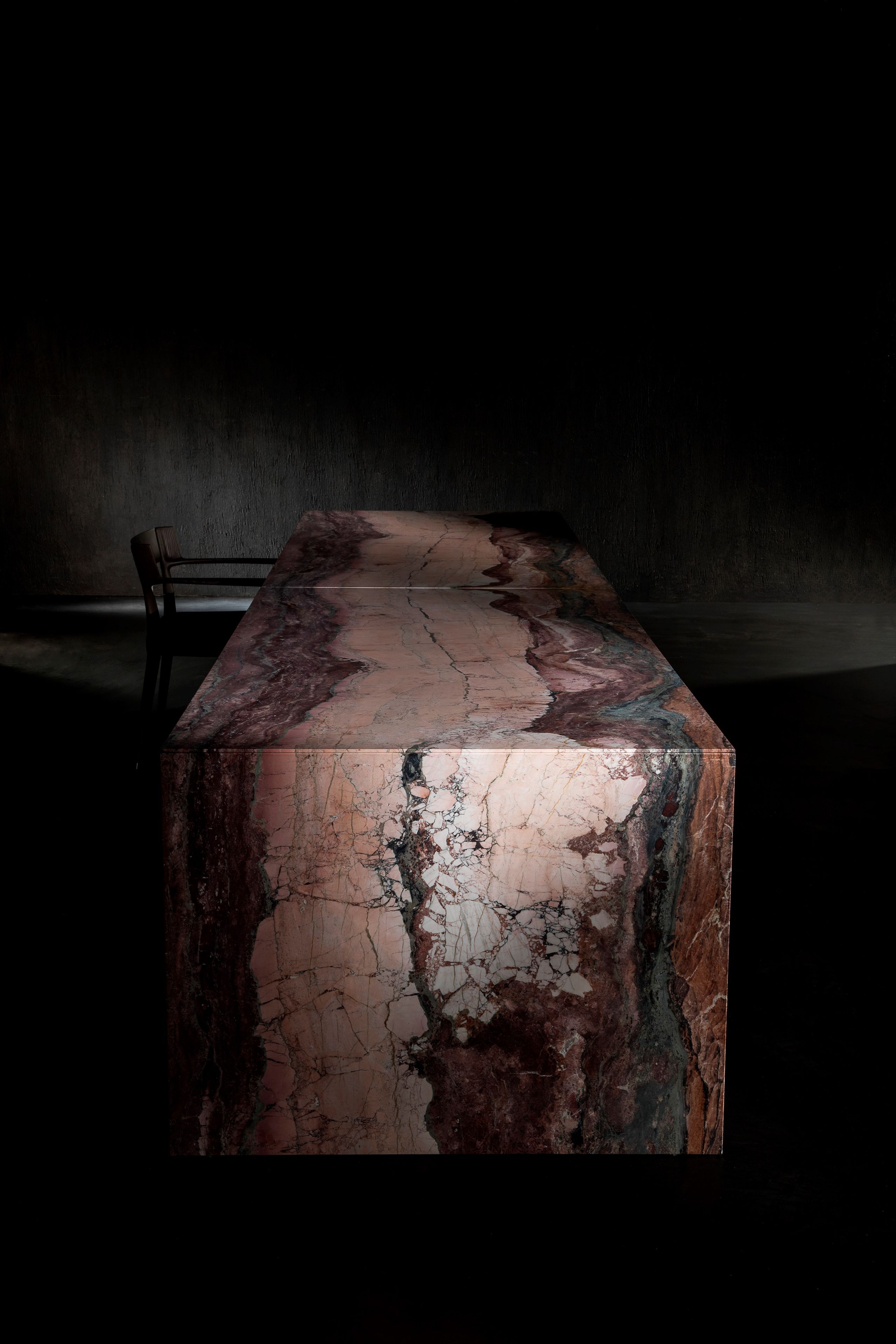 ALTER EGO table By Henge design Massimo Castagna