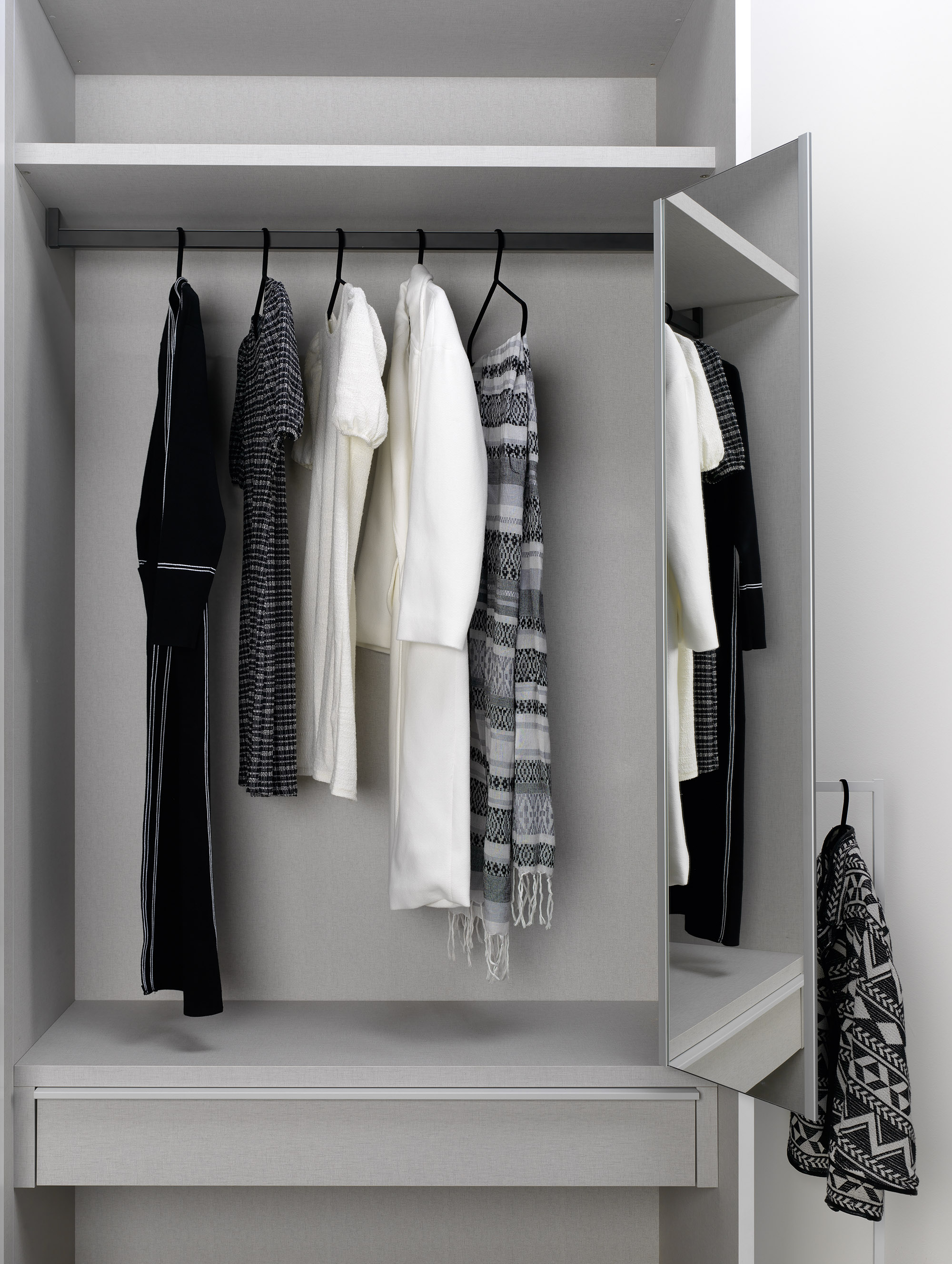 ALTERNA SM005 | Wardrobe By Zalf design Roberto Gobbo, R&S Zalf