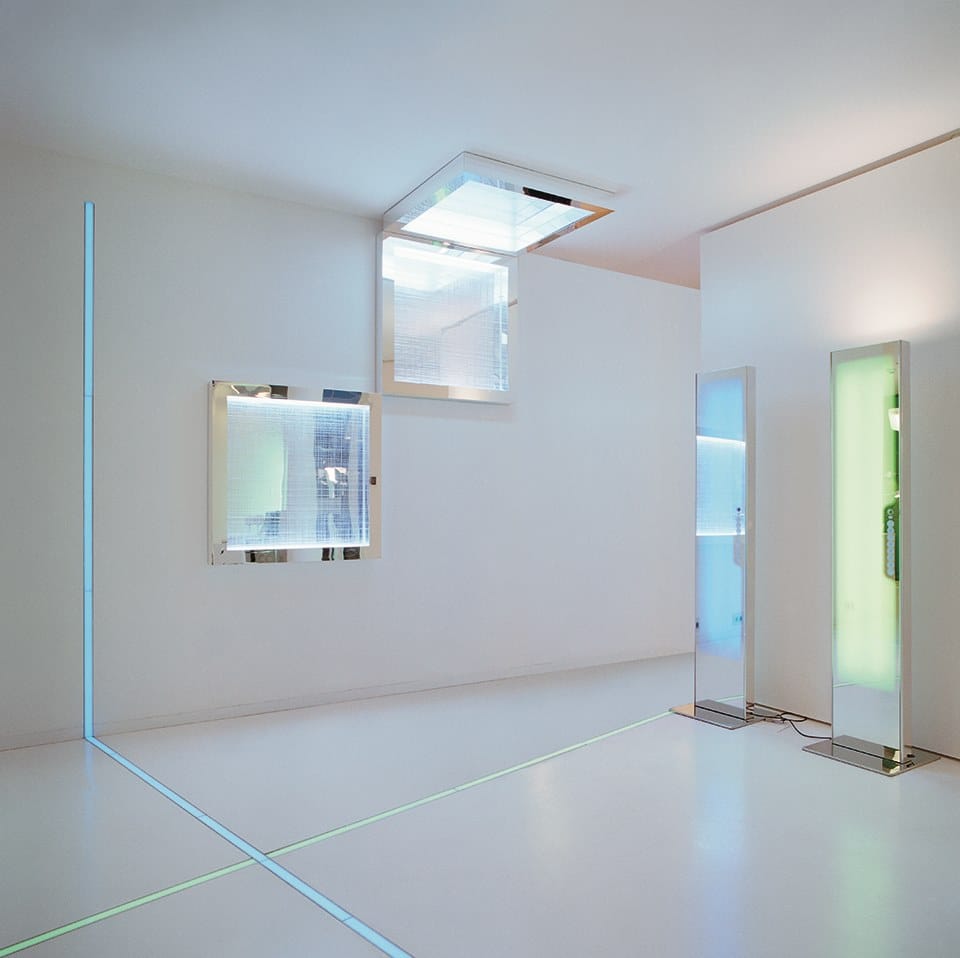 ALTROVE Methacrylate wall lamp / ceiling lamp By Artemide