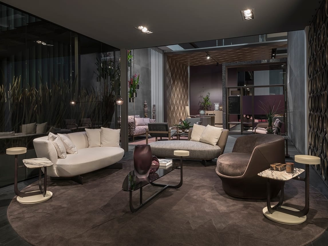 AMIRAL | Triangular coffee table By Giorgetti design Leonardo Dainelli