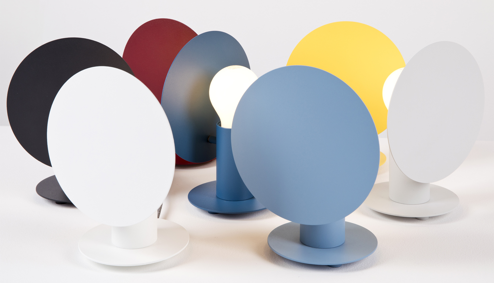 ANGEL L | Indirect light table lamp By STIP design Elia Mangia