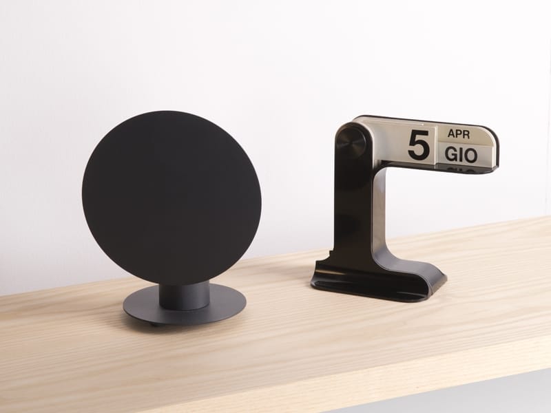 ANGEL L | Indirect light table lamp By STIP design Elia Mangia