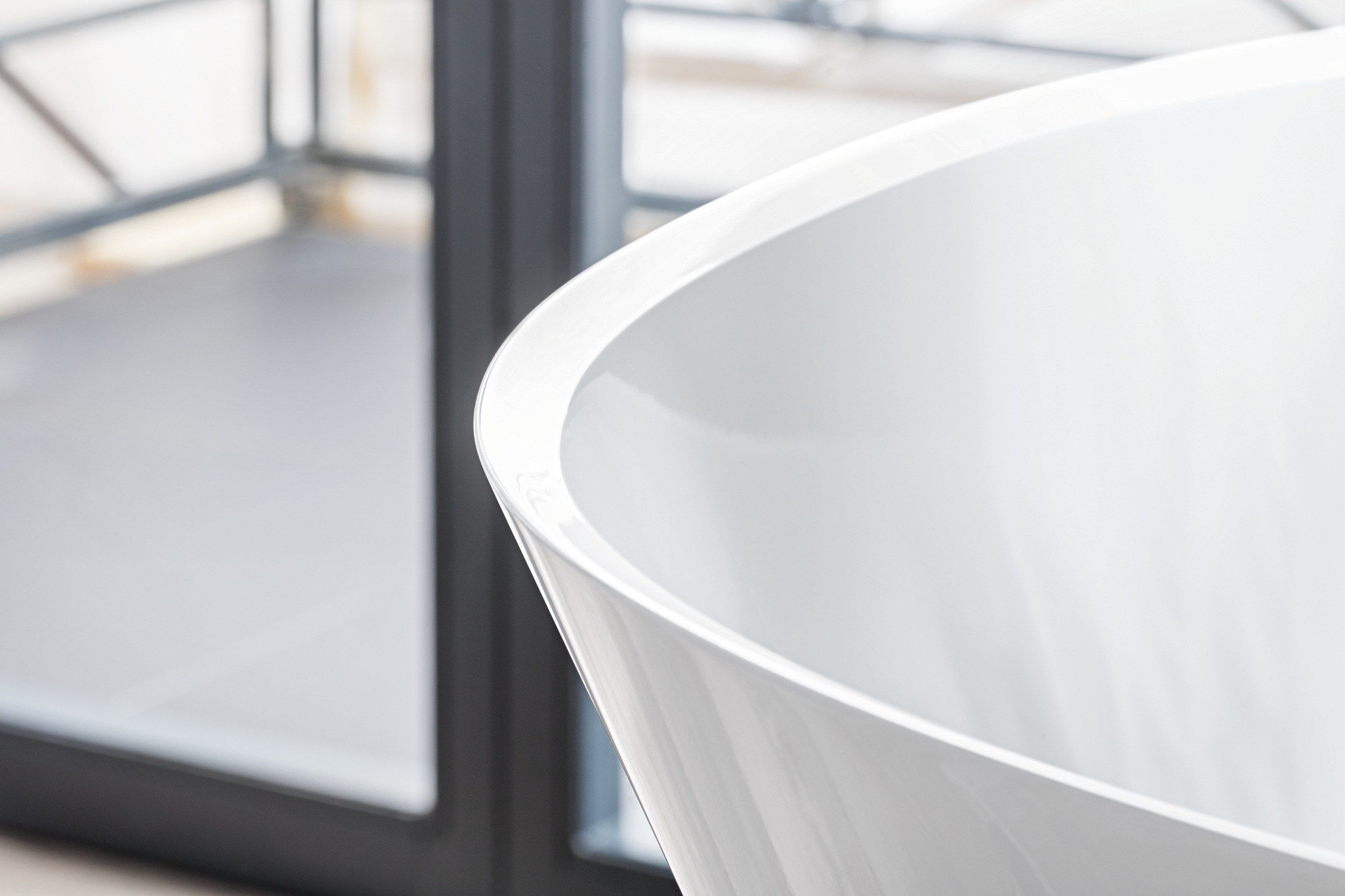 ANTHEUS | Quaryl® bathtub By Villeroy & Boch design Christian Haas