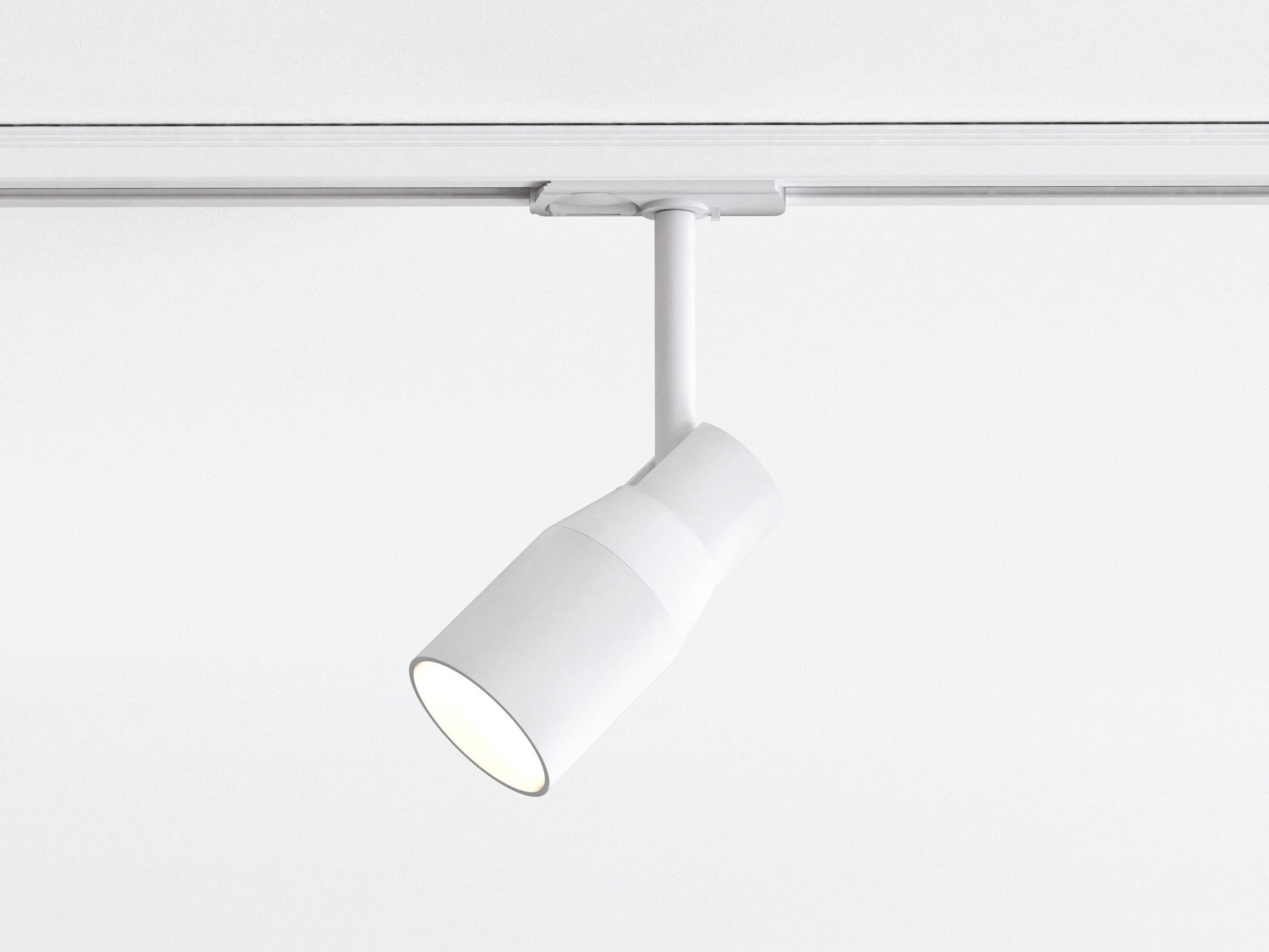 APOLLO 100 TRACK LED metal track-Light By Astro Lighting | design Riley ...