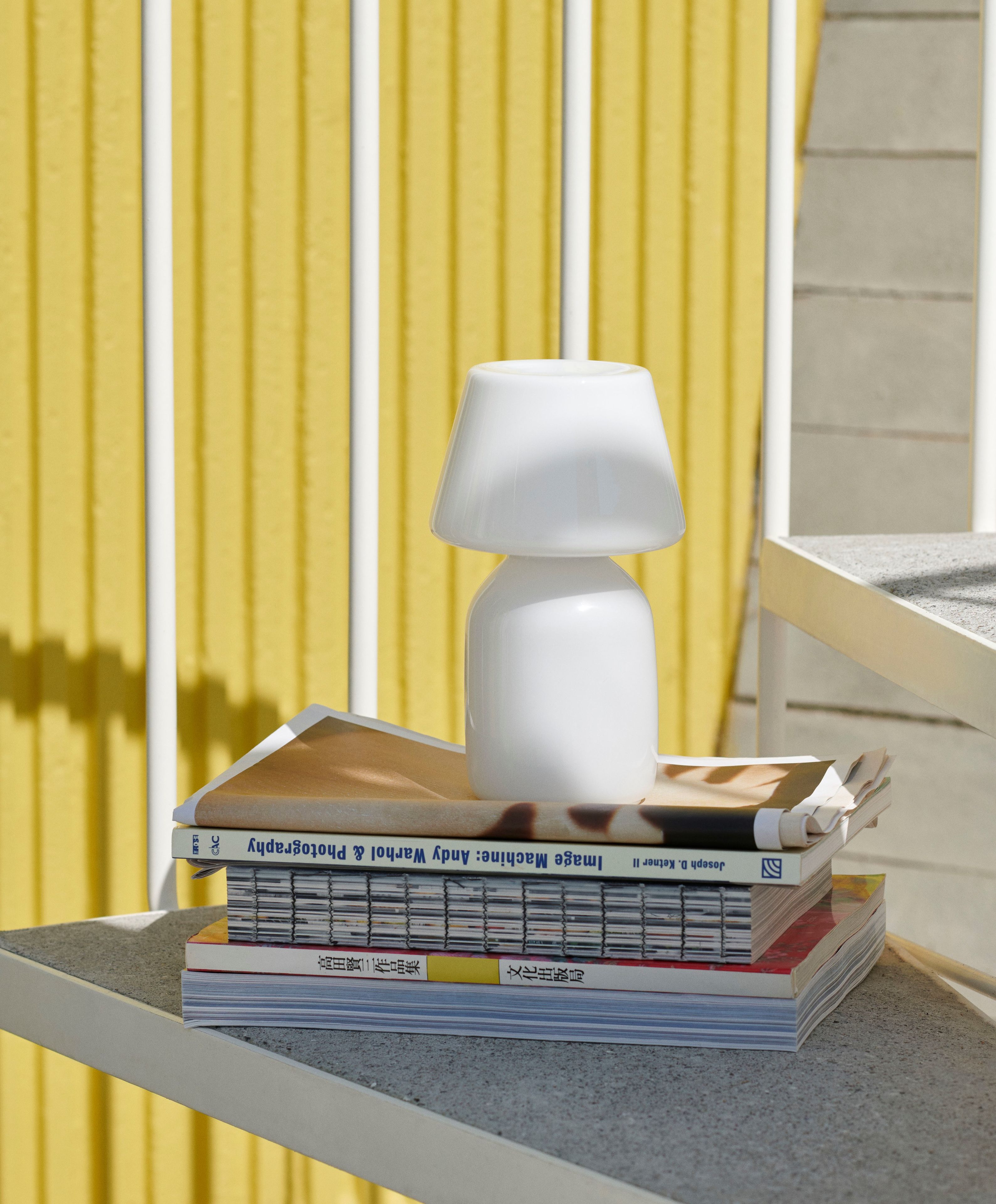 APOLLO PORTABLE LAMP Table lamp By Hay | design STUDIO 0405
