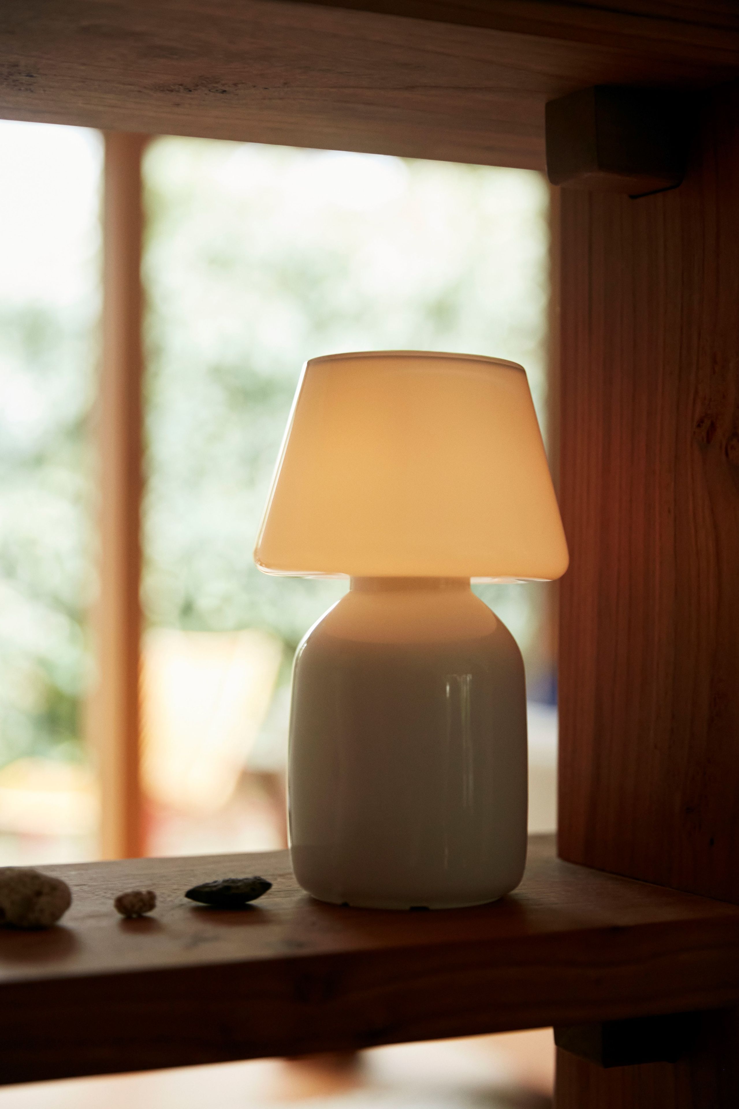 APOLLO PORTABLE LAMP Table lamp By Hay | design STUDIO 0405