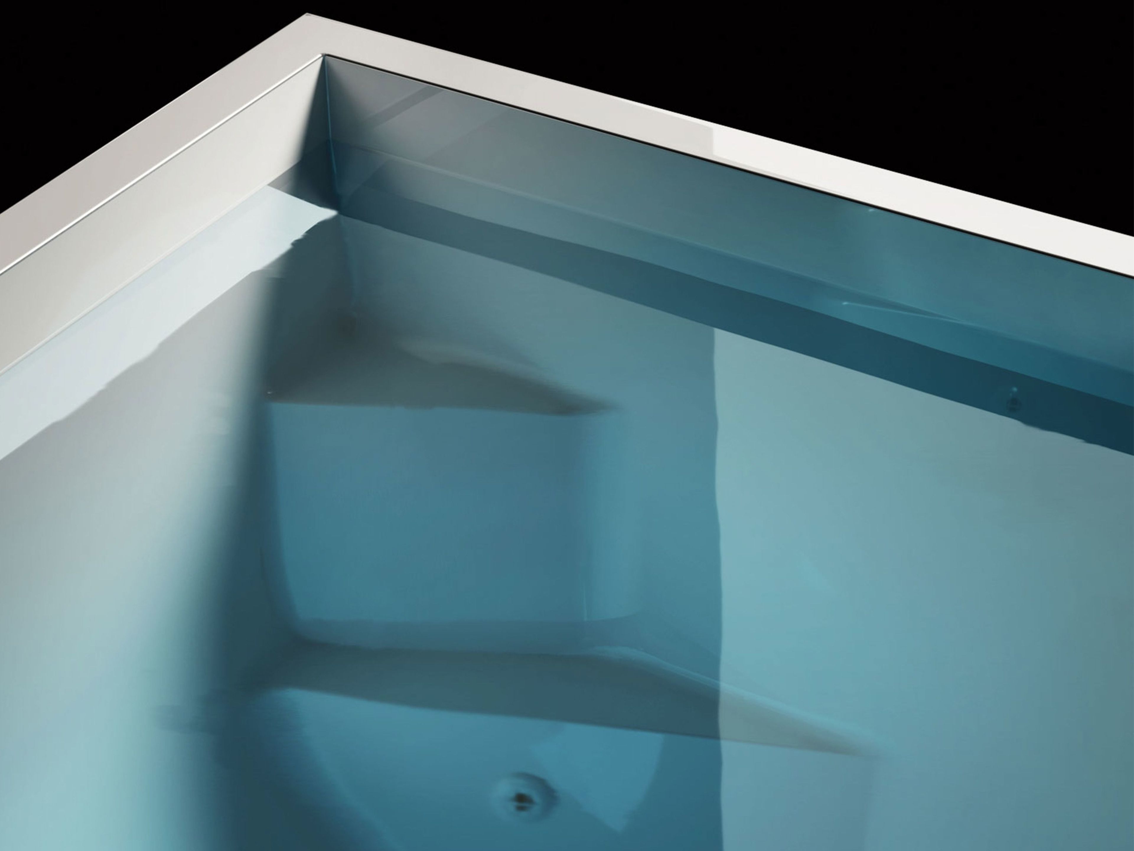 AQUARUN Minipiscina By Gruppo Treesse | design Marc Sadler