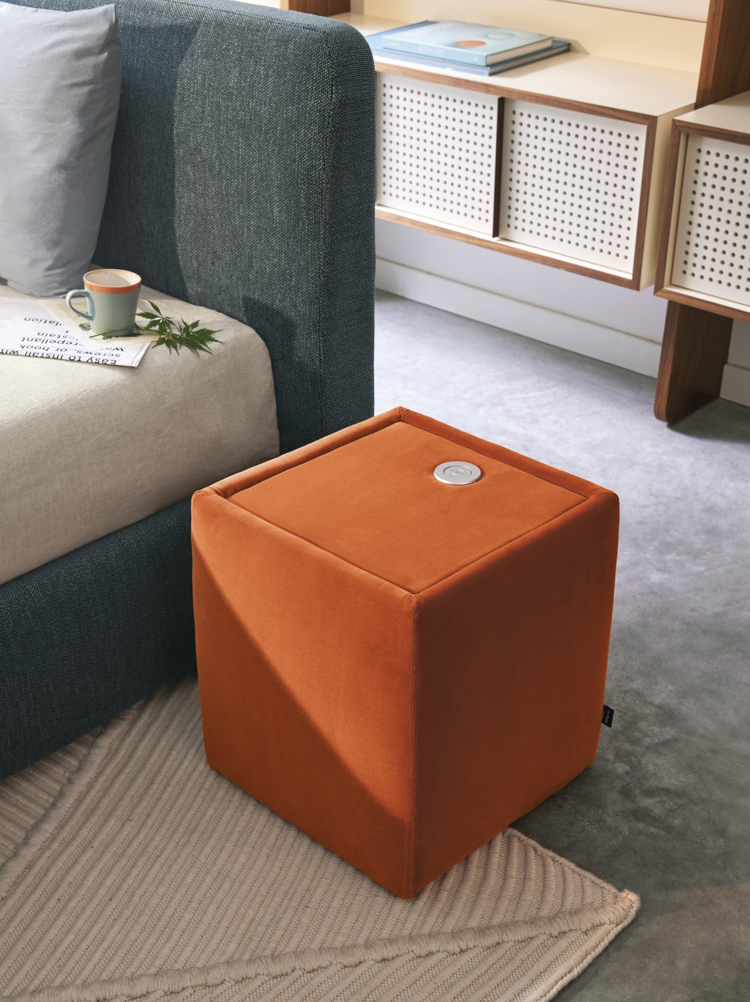 ARES Storage pouf with docking station By Bolzan