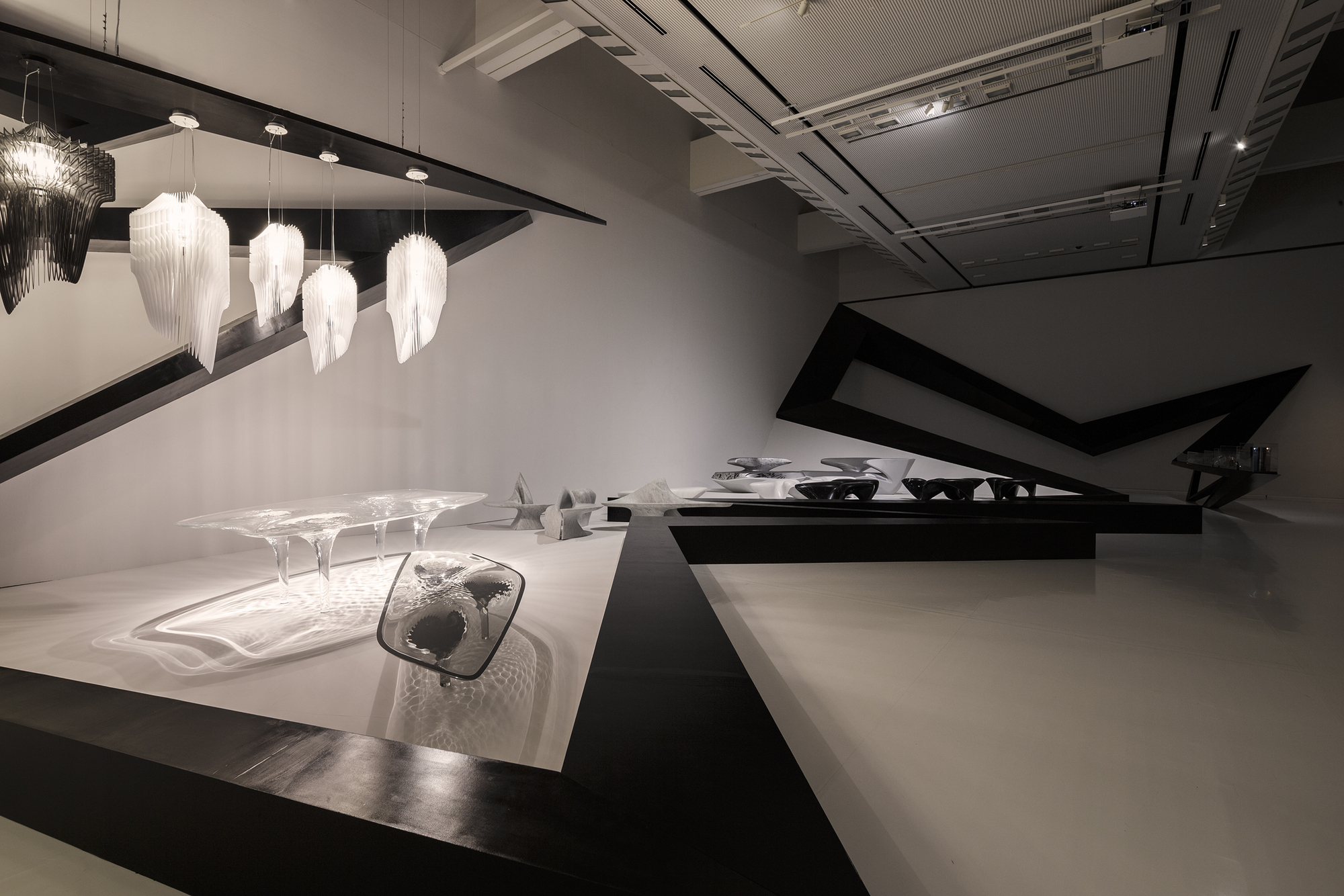 ARIA Pendant lamp By Slamp | design Zaha Hadid Design