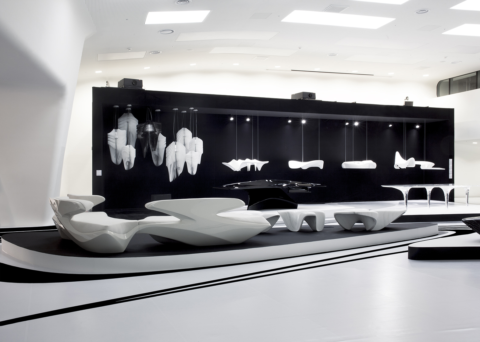 ARIA Pendant lamp By Slamp | design Zaha Hadid Design