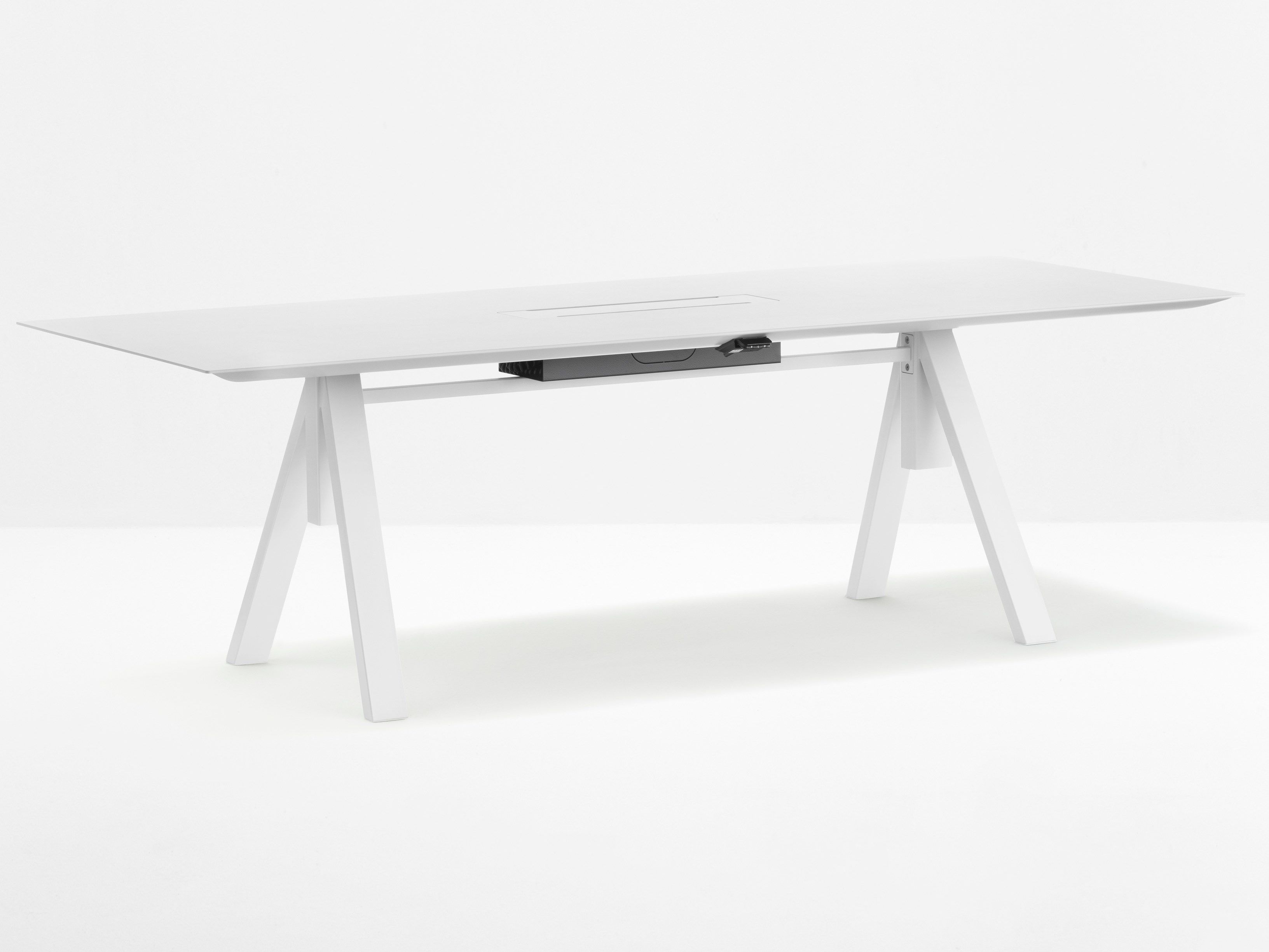 ARKI-TABLE ADJUSTABLE Height-adjustable office desk By Pedrali