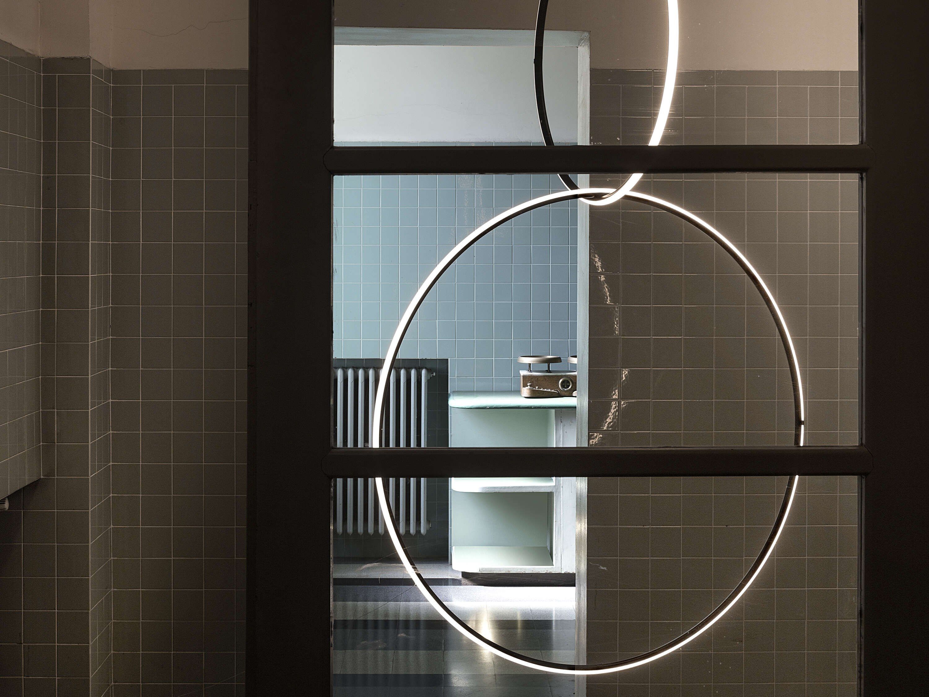 ARRANGEMENTS Pendant lamp By Flos | design Michael Anastassiades designer