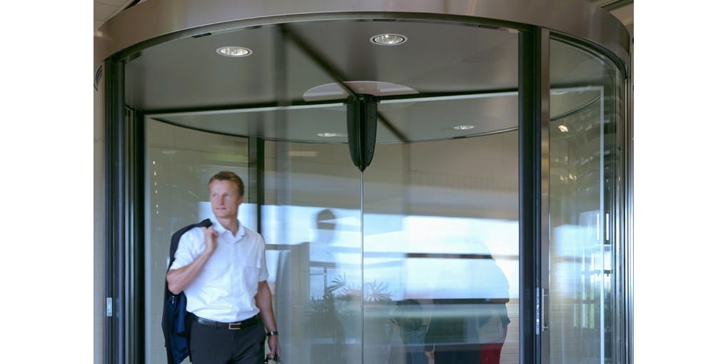 Swivel Automatic entry door ASSA ABLOY RD3 / RD4 By ASSA ABLOY