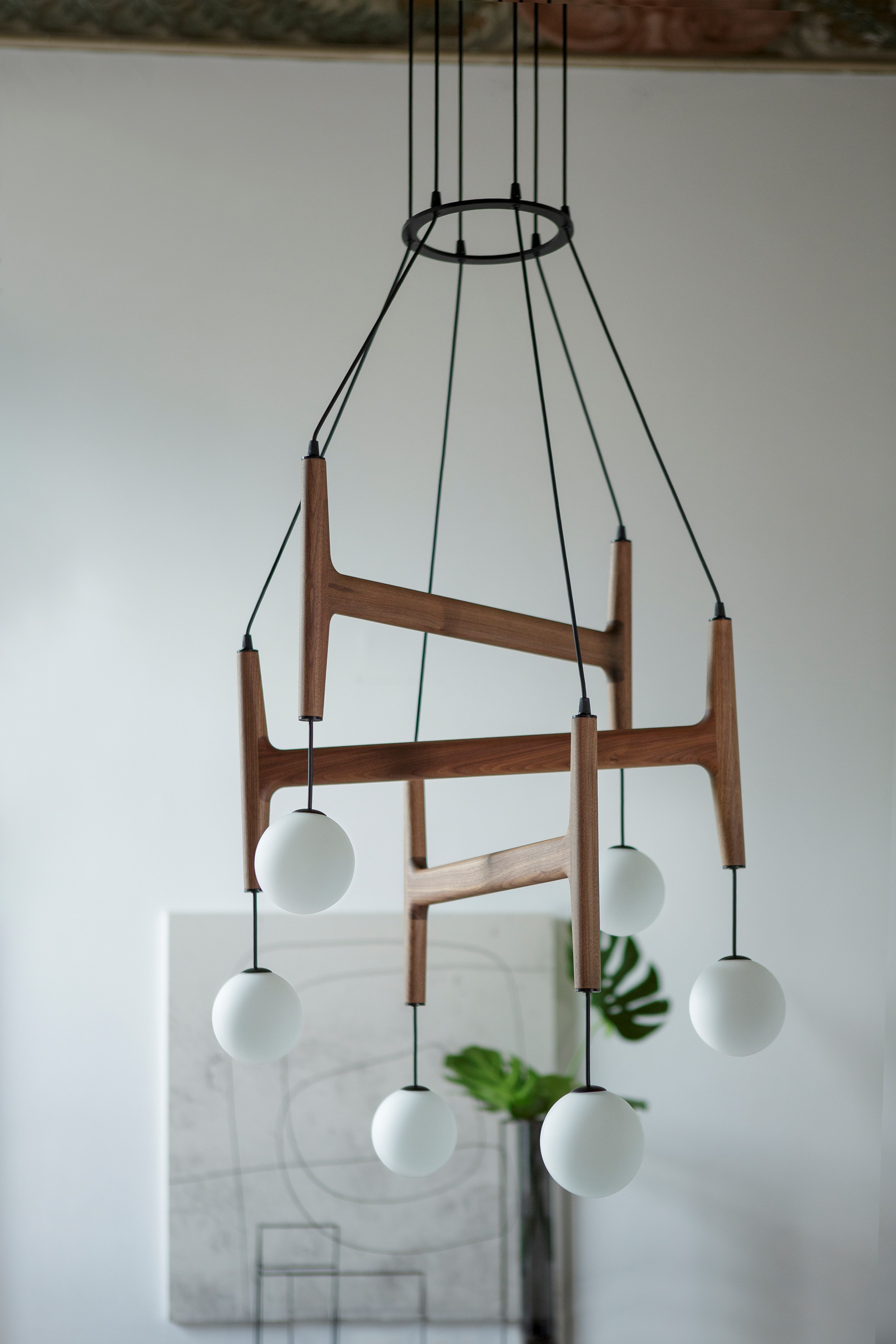 ASTRA Canaletta walnut pendant lamp By Porada | design David Dolcini