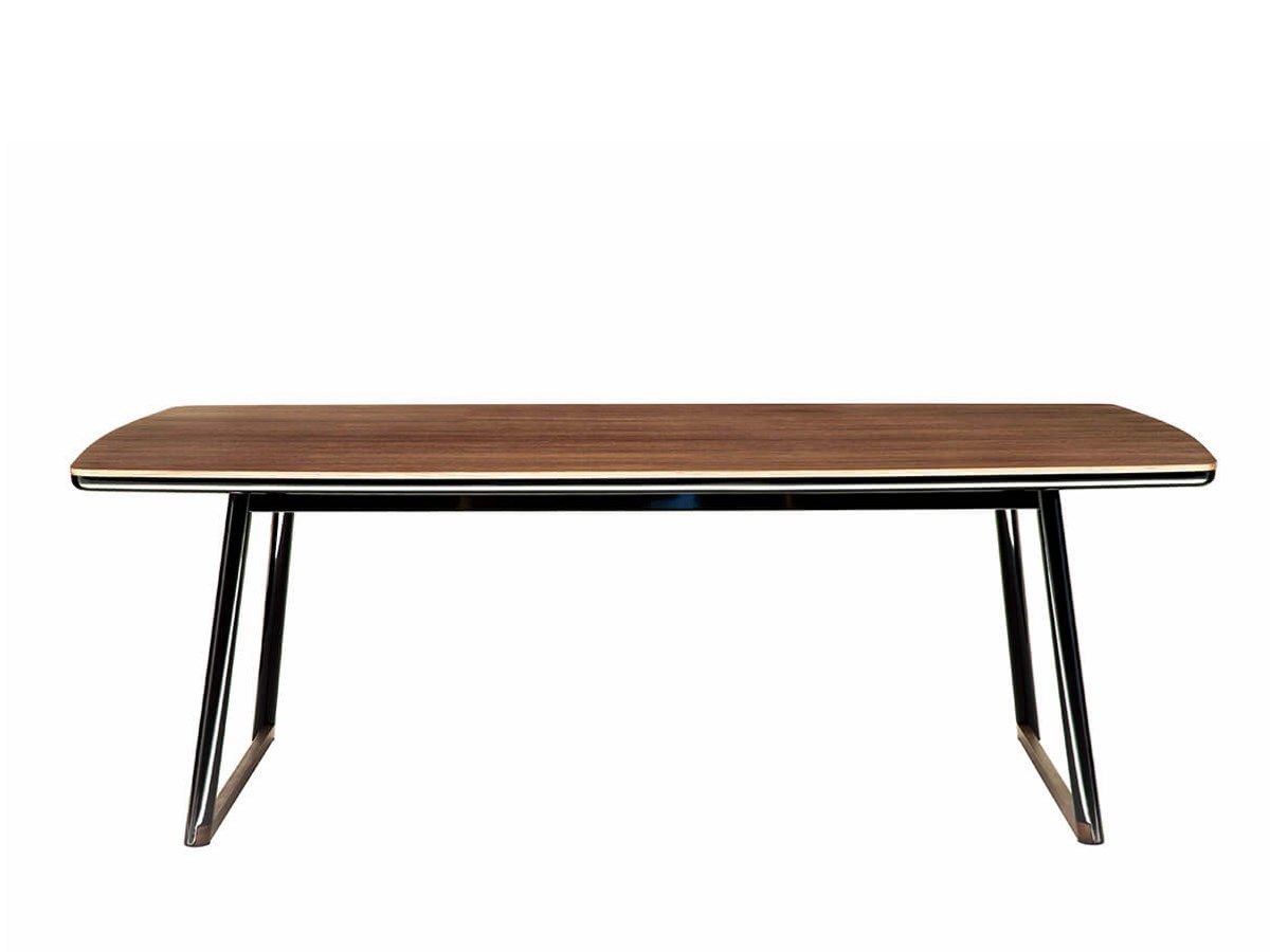 ATA | Dining table By HC28 Cosmo design Christophe Delcourt