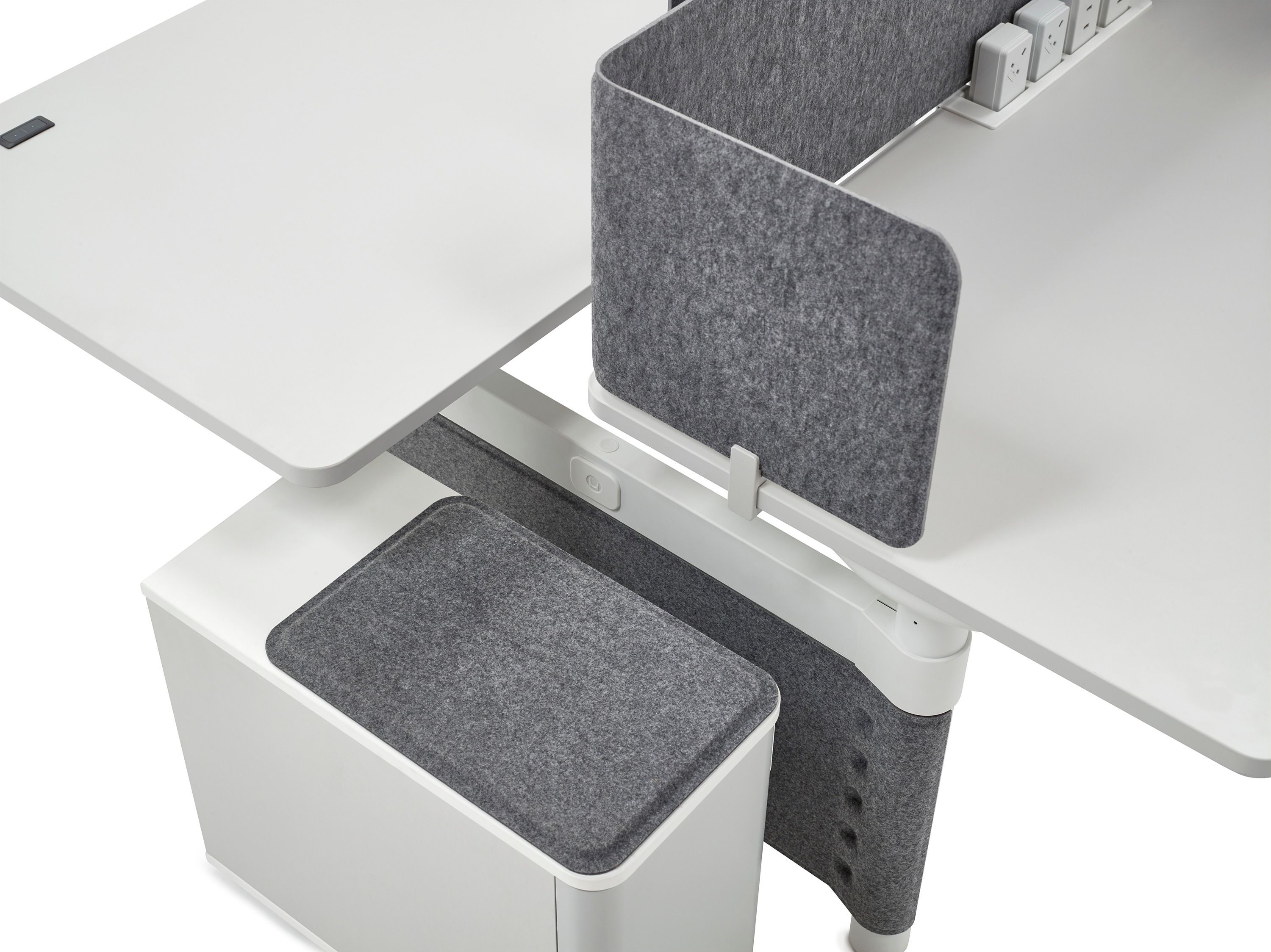 ATLAS OFFICE LANDSCAPE | Office desk with shelves Atlas Collection By ...