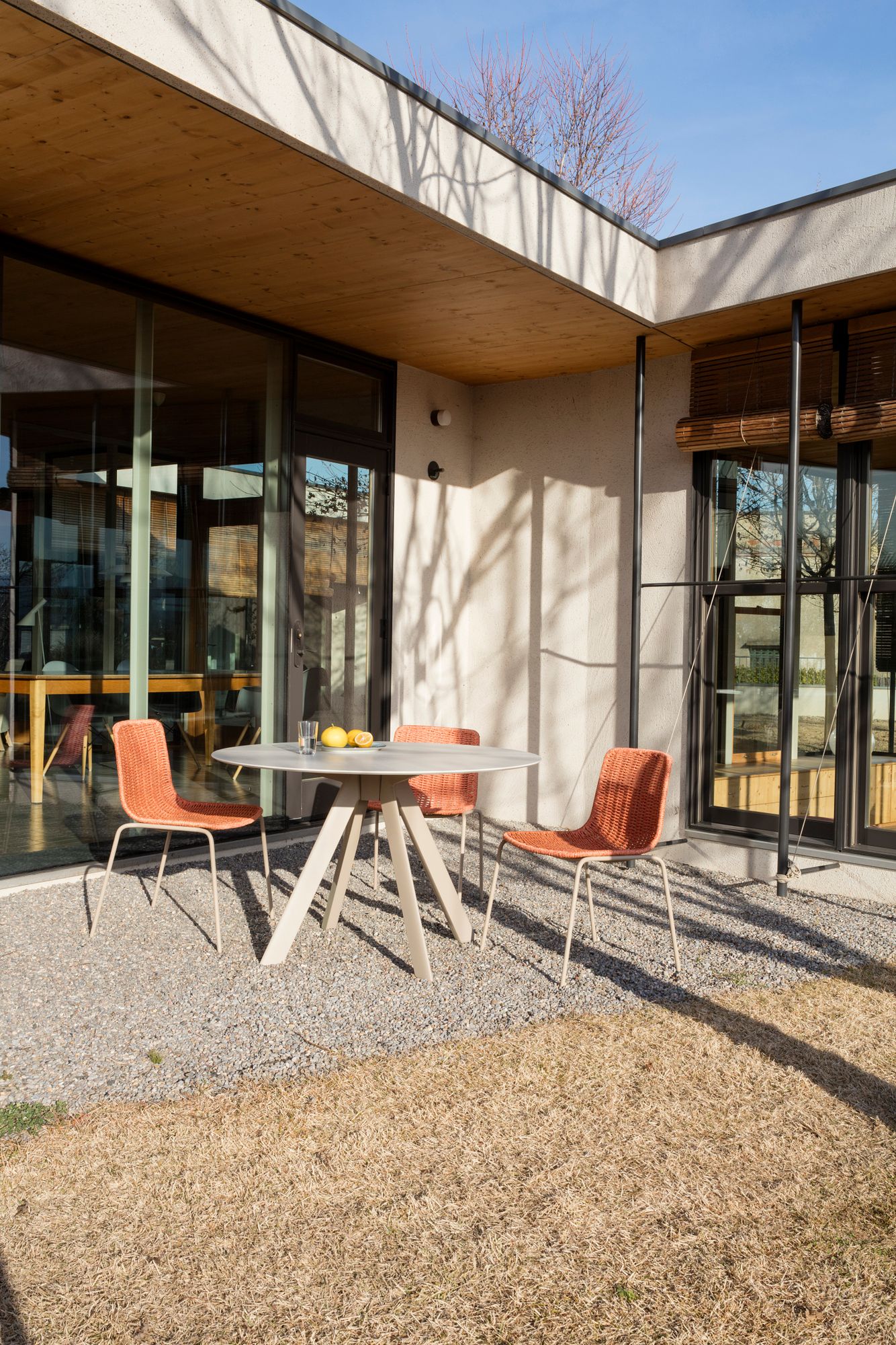 ATRIVM | Round table By EXPORMIM design Manel Molina