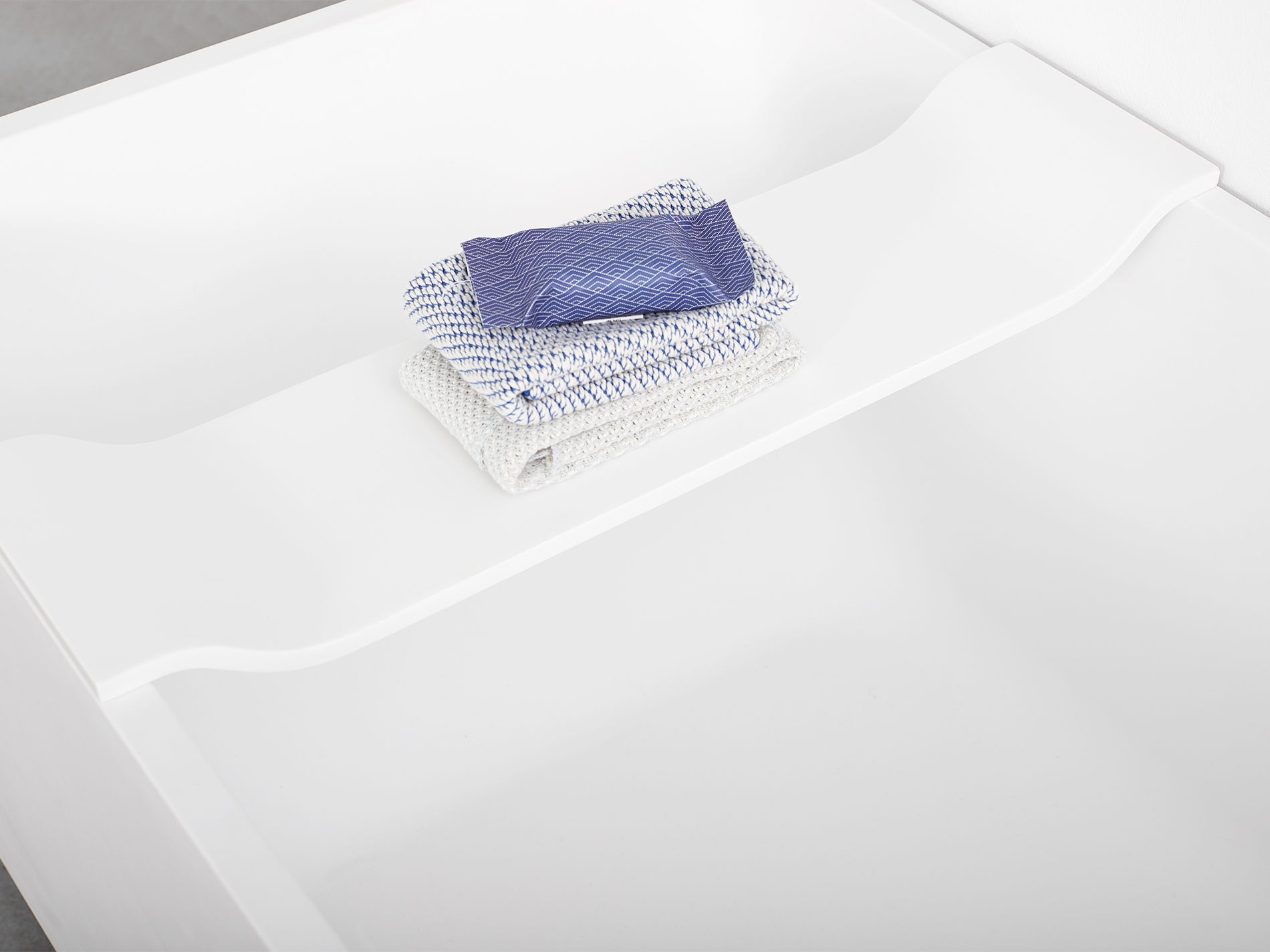 AXIS | Soap dish Axis Collection By Not Only White