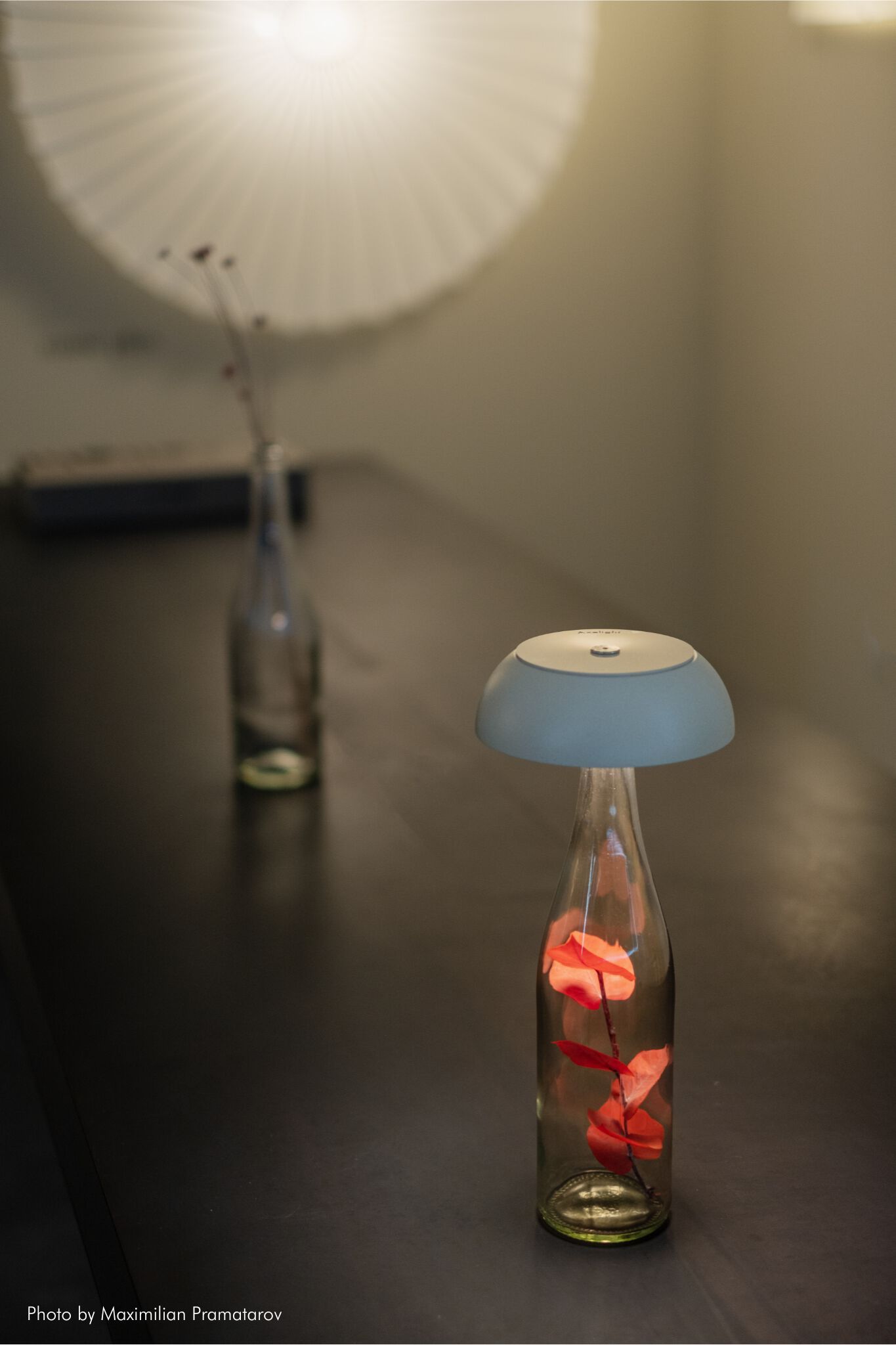 FLOAT Multifunctional portable table lamp By AXOLIGHT | design Mario ...