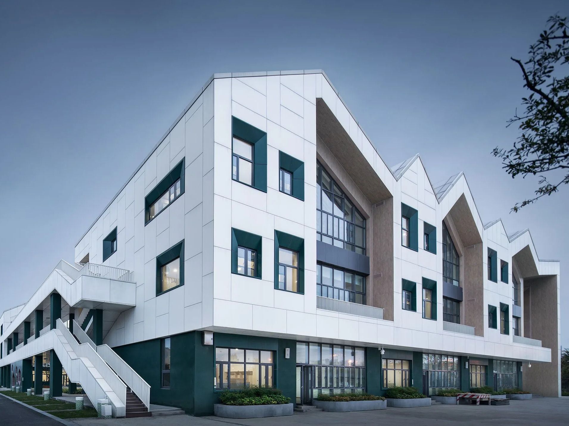 MEG Panel for facade By Abet Laminati