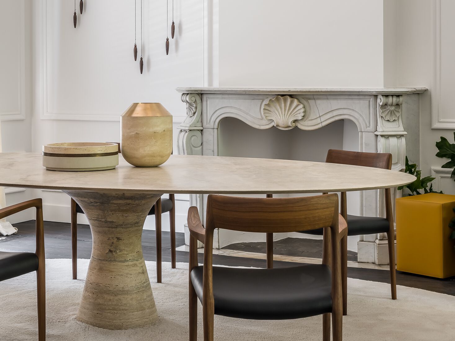 ANGELO M 桌子 By Alinea Design Objects