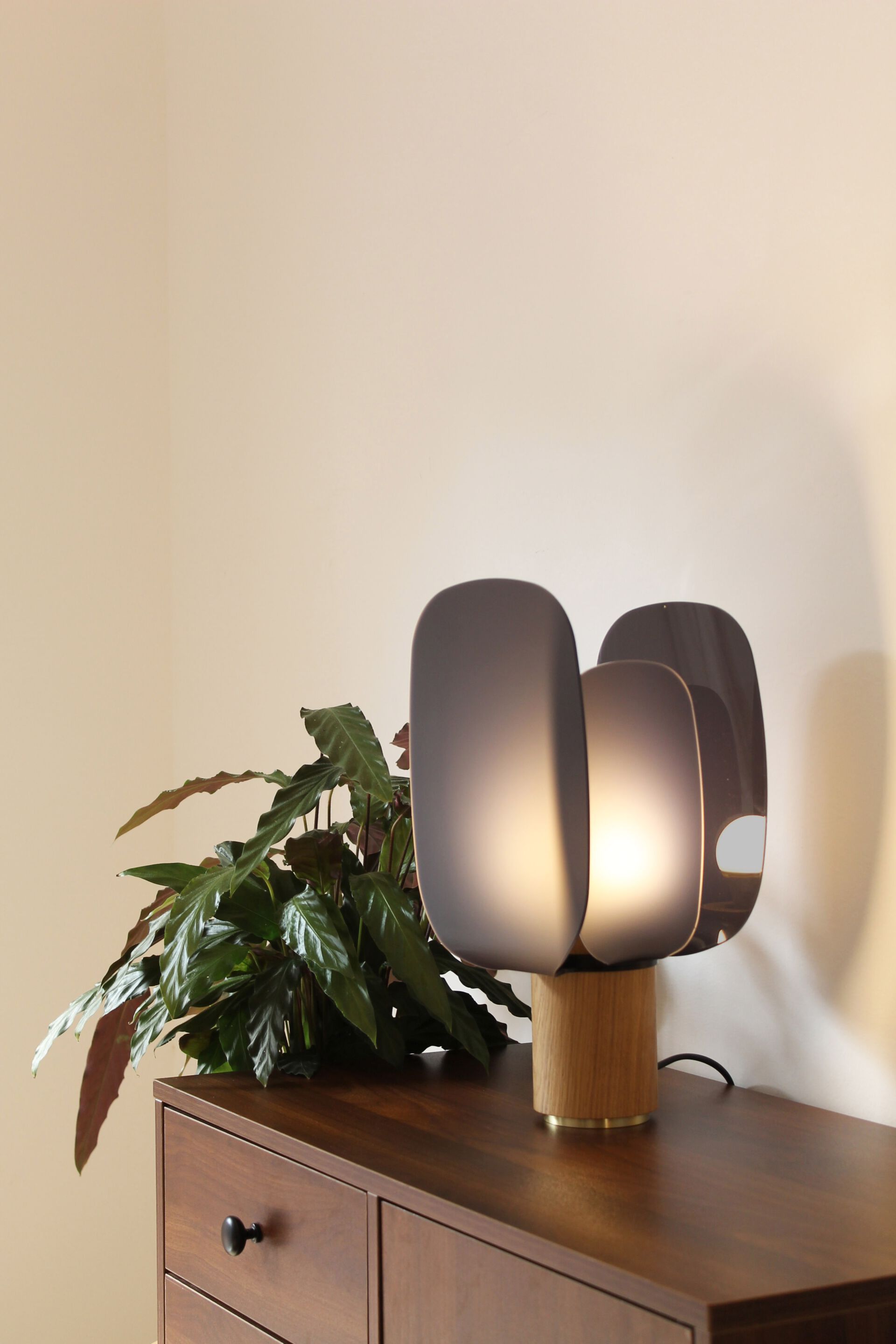 OPHELIA Table lamp By Alma light