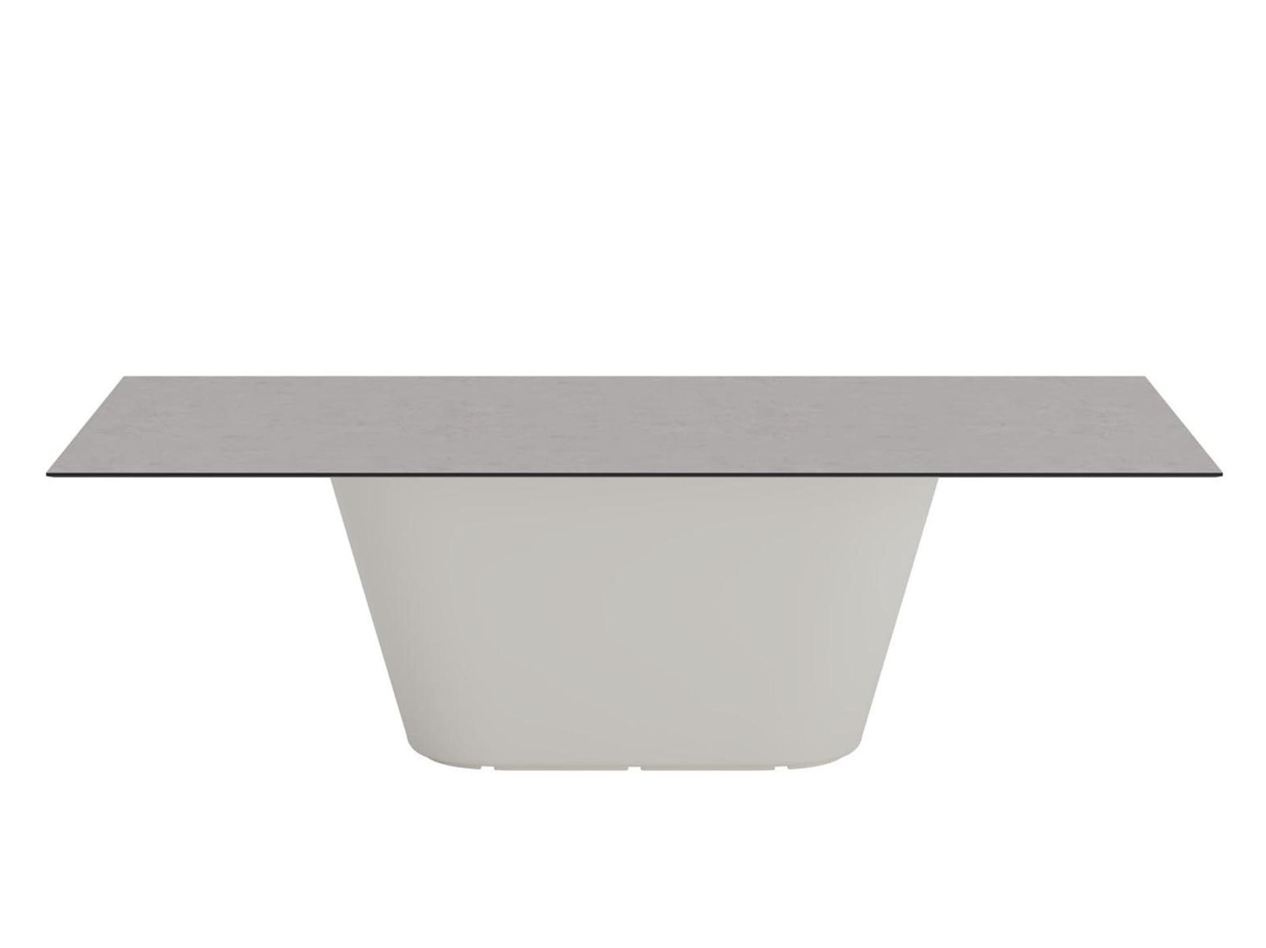 PROA OUTDOOR ME25001/ME25004 Table By Andreu World