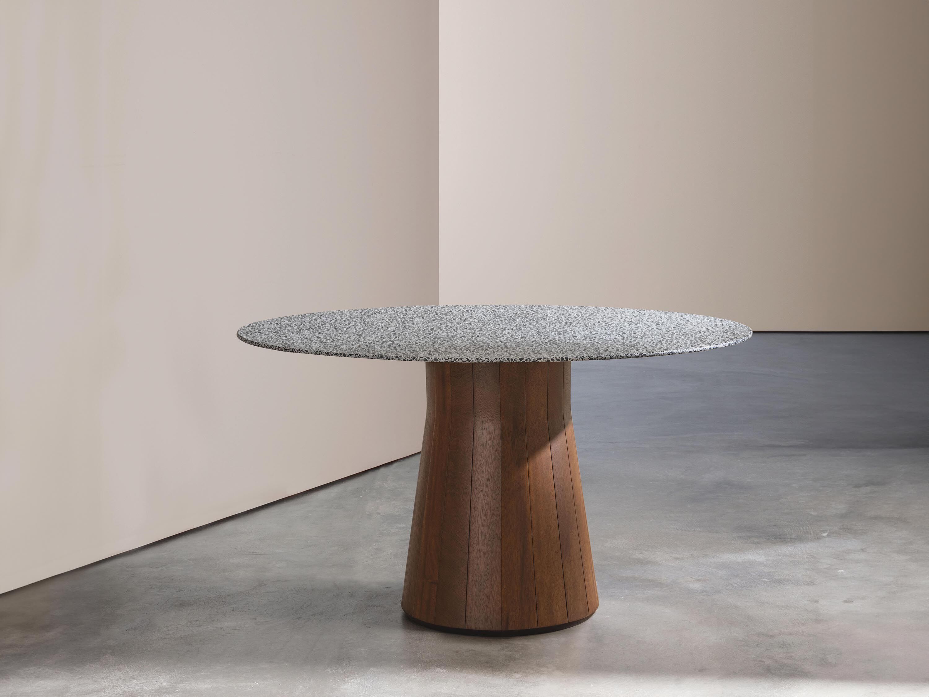 REVERSE WOOD OUTDOOR ME15102 Table By Andreu World