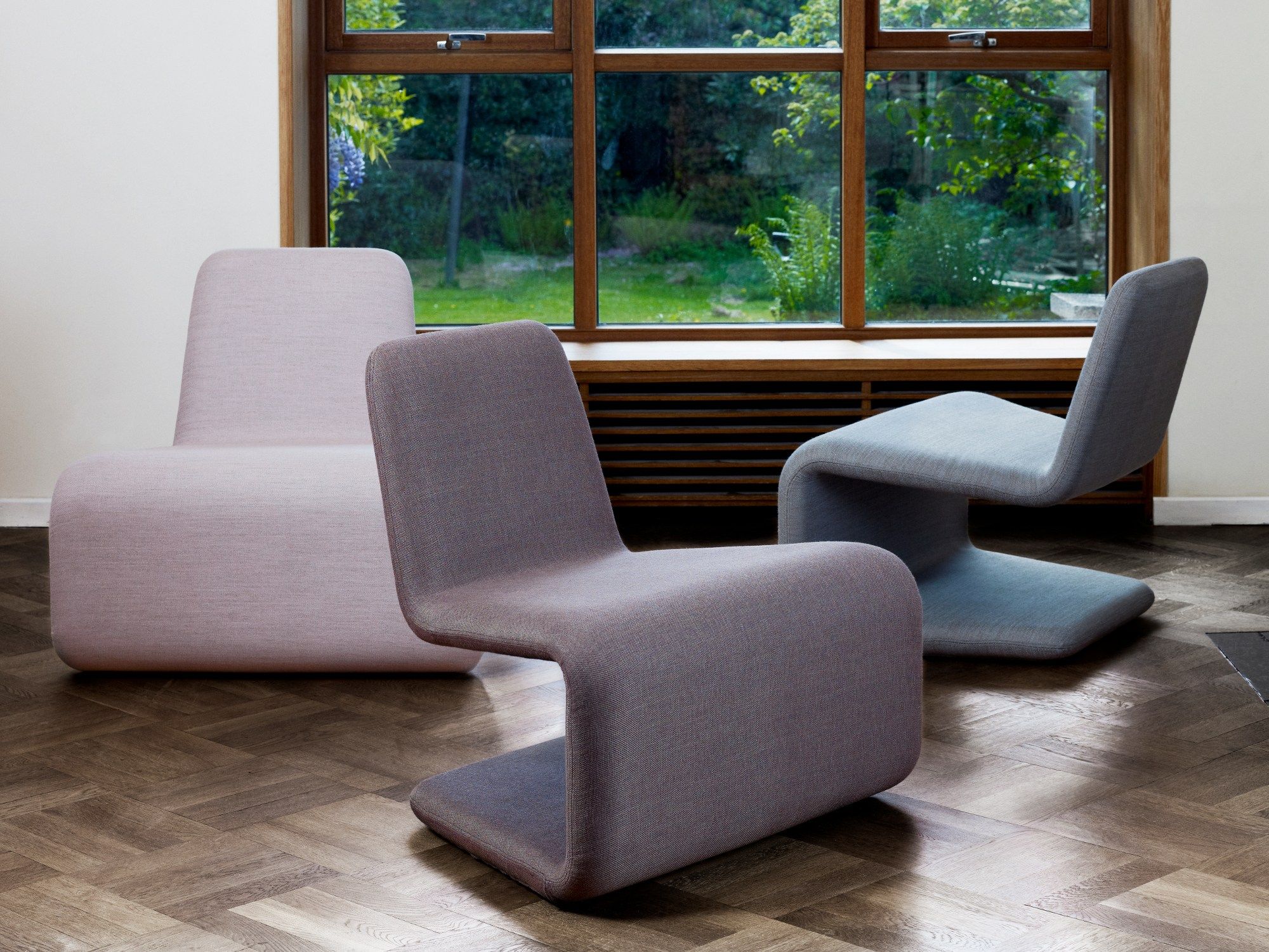Cantilever armchair URBAN LOUNGE By Anne Linde design Anne Linde