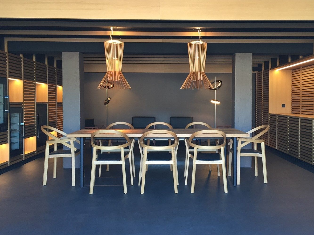 BACI Wooden chair with armrests By Passoni | design Atelier Oï