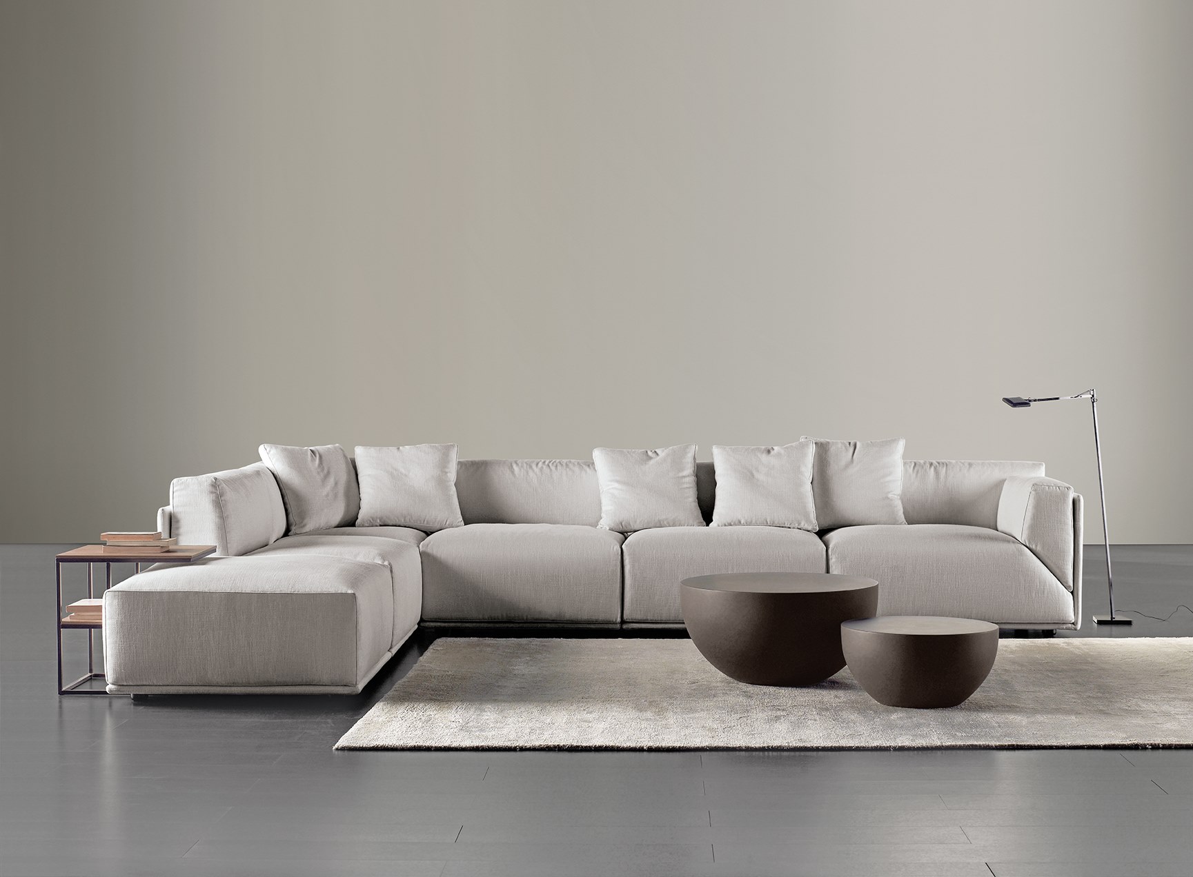 BACON Sectional fabric sofa By Meridiani | design Andrea Parisio