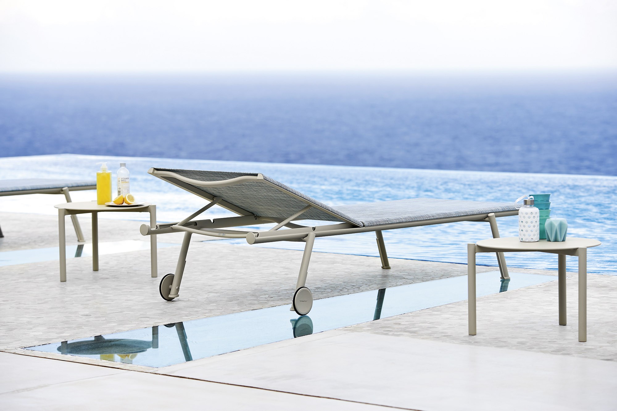BAHIA | Coffee table By Varaschin design Calvi Brambilla