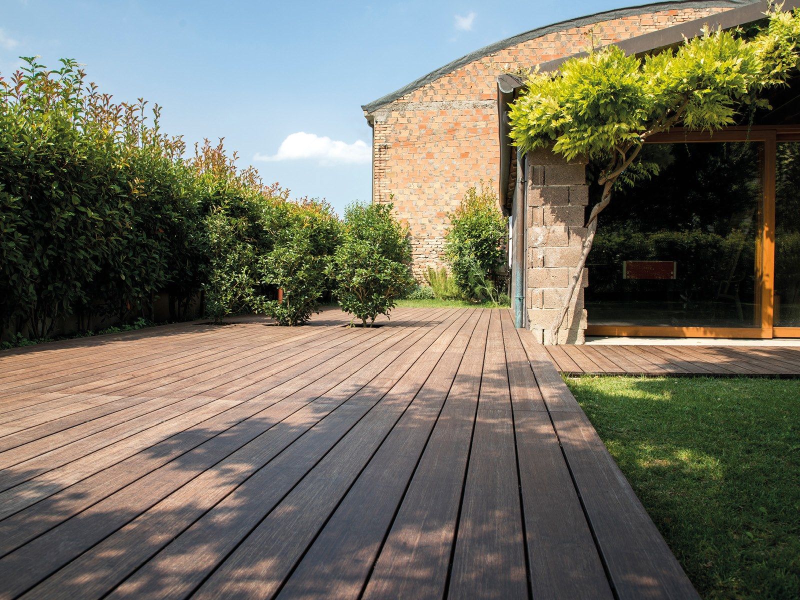 Tarima de exterior en bambú MOSO® Bamboo X-treme® By Ravaioli Legnami