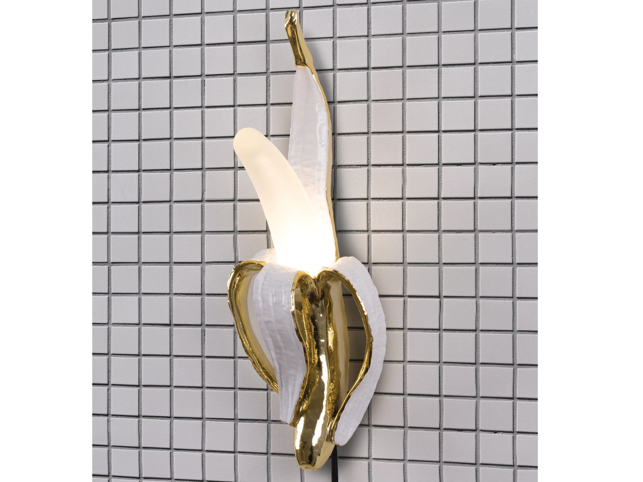 BANANA LAMP PHOOEY wall lamp By Seletti design Studio Job