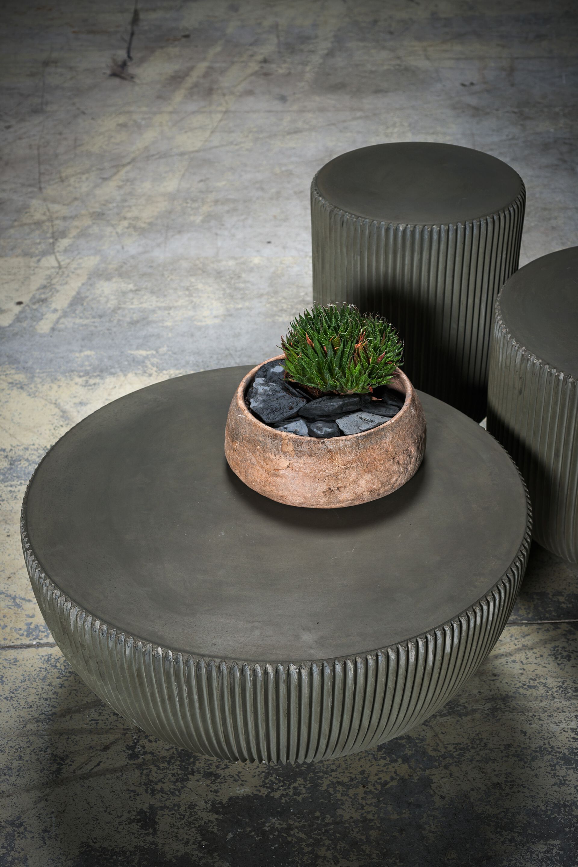 JUNO Coffee table By Baxter | design Draga & Aurel