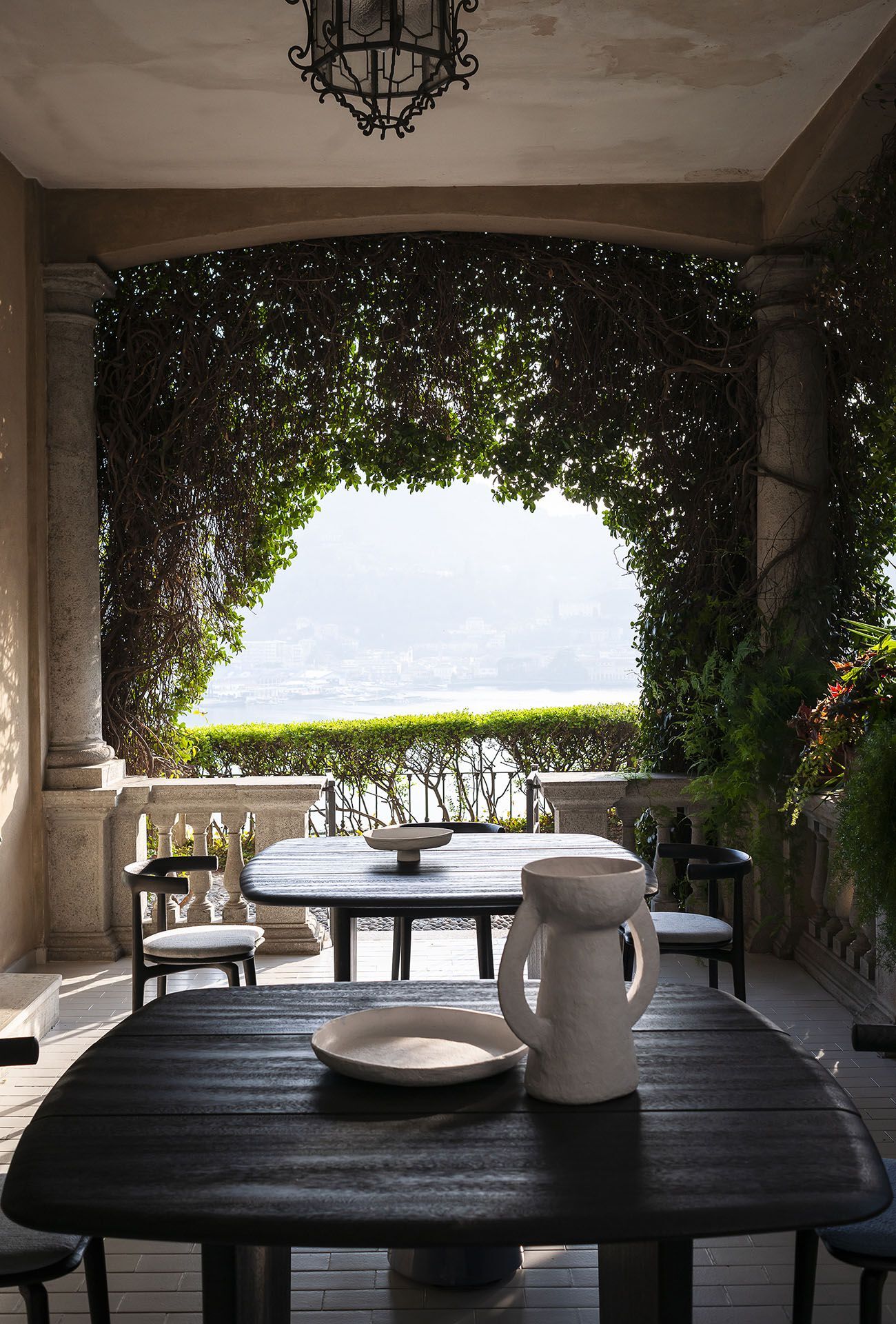 NAIROBI OUTDOOR Square table By BAXTER | design Roberto Lazzeroni