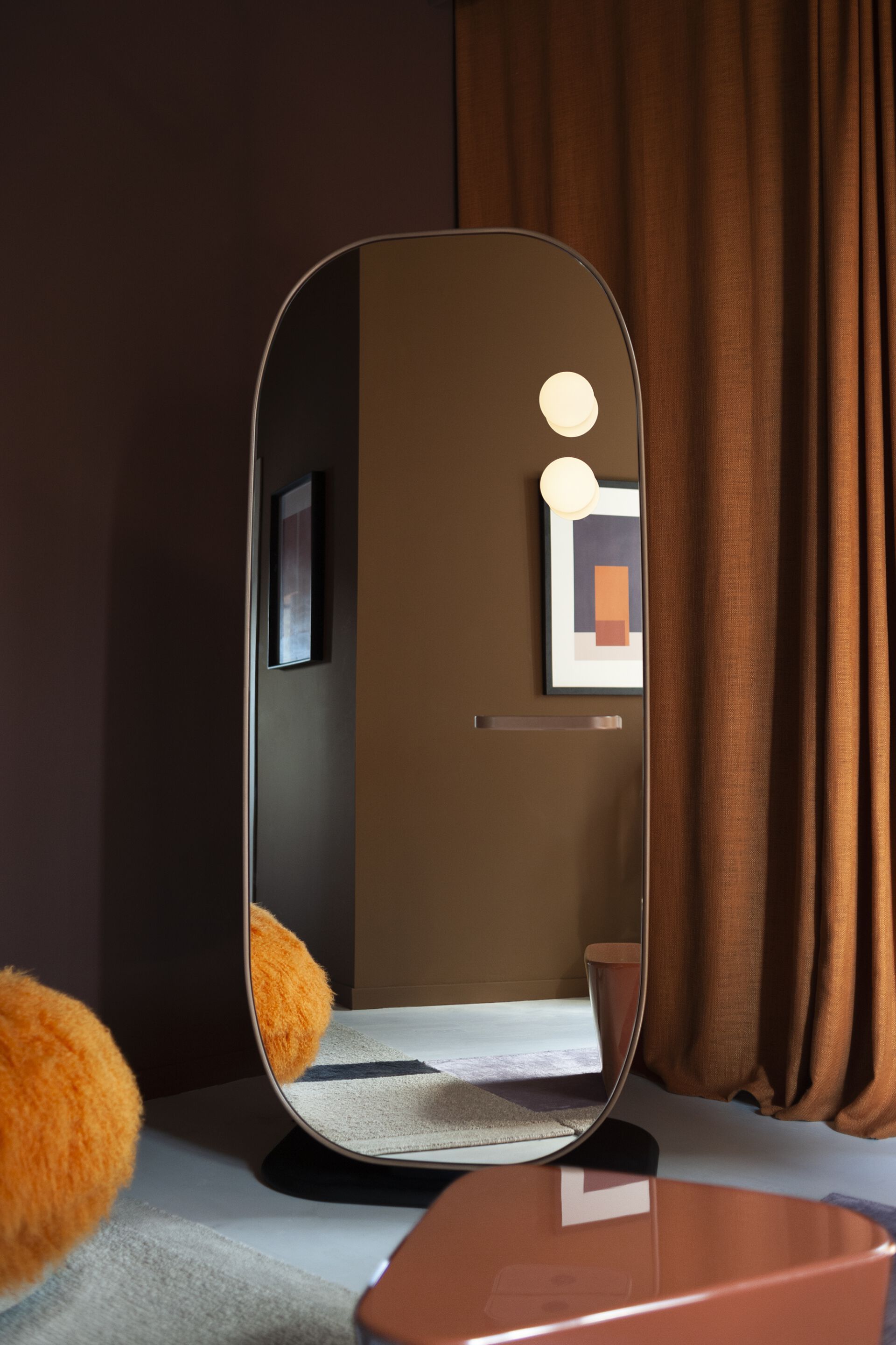 WEEKEND Valet stand By Baxter