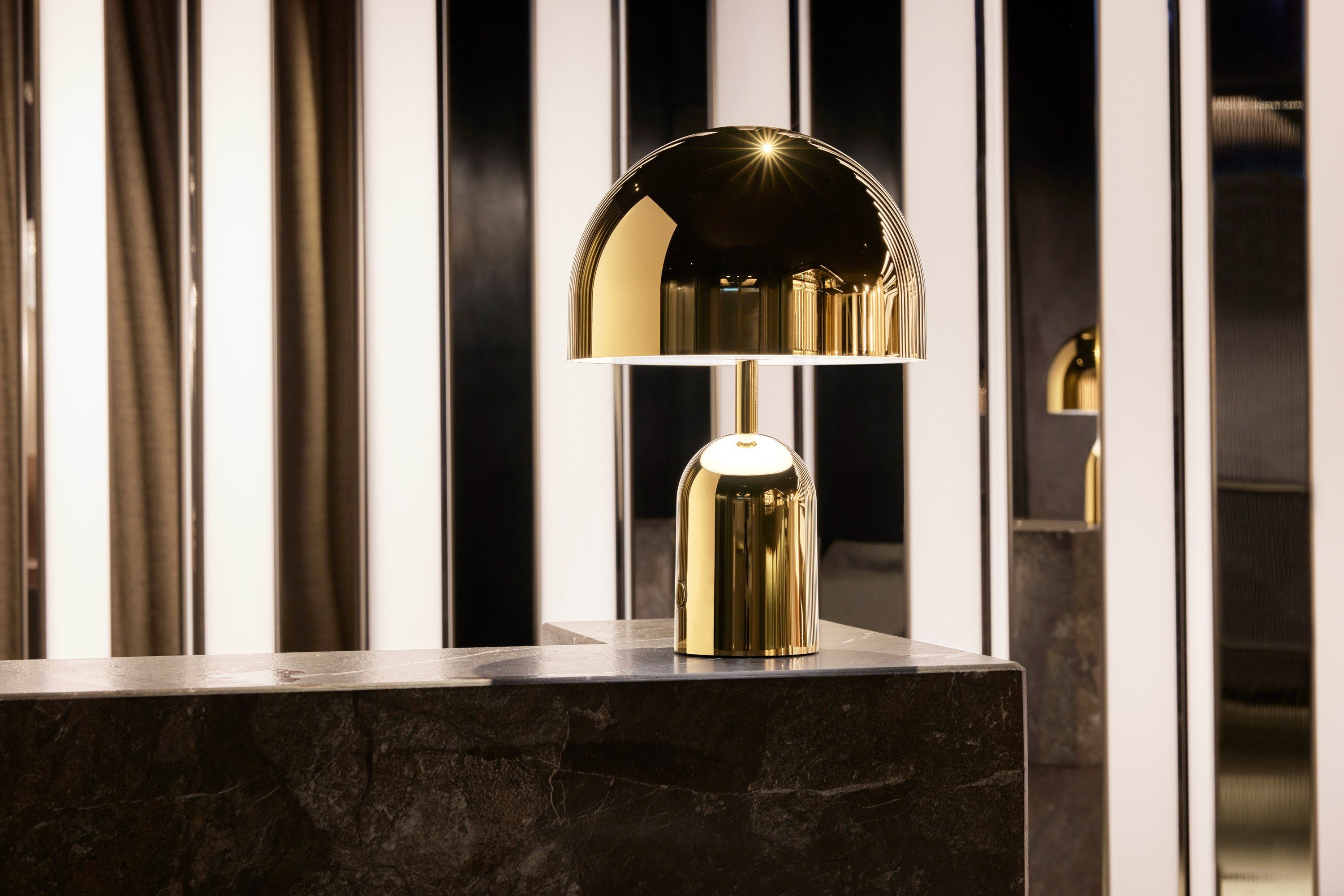 BELL TABLE LED Table lamp By Tom Dixon | design Tom Dixon designer